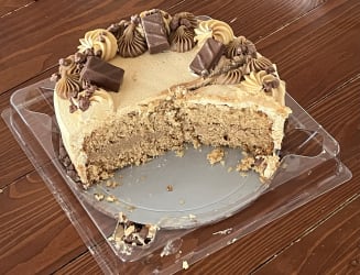 Woolworths Celebration Cake 1.4kg | bunch
