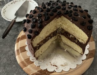 Woolworths Double Unfilled Sponge 460g | bunch