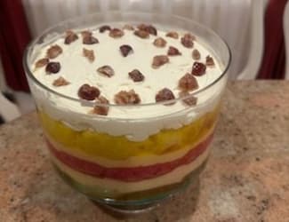 Woolworths Double Unfilled Sponge 460g | bunch