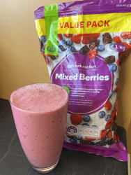 Woolworths Frozen Mixed Berries 1kg | bunch