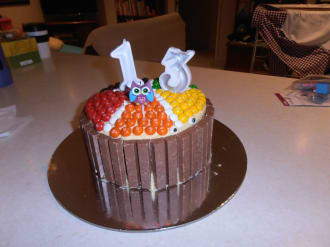 My first EVER birthday cake | bunch