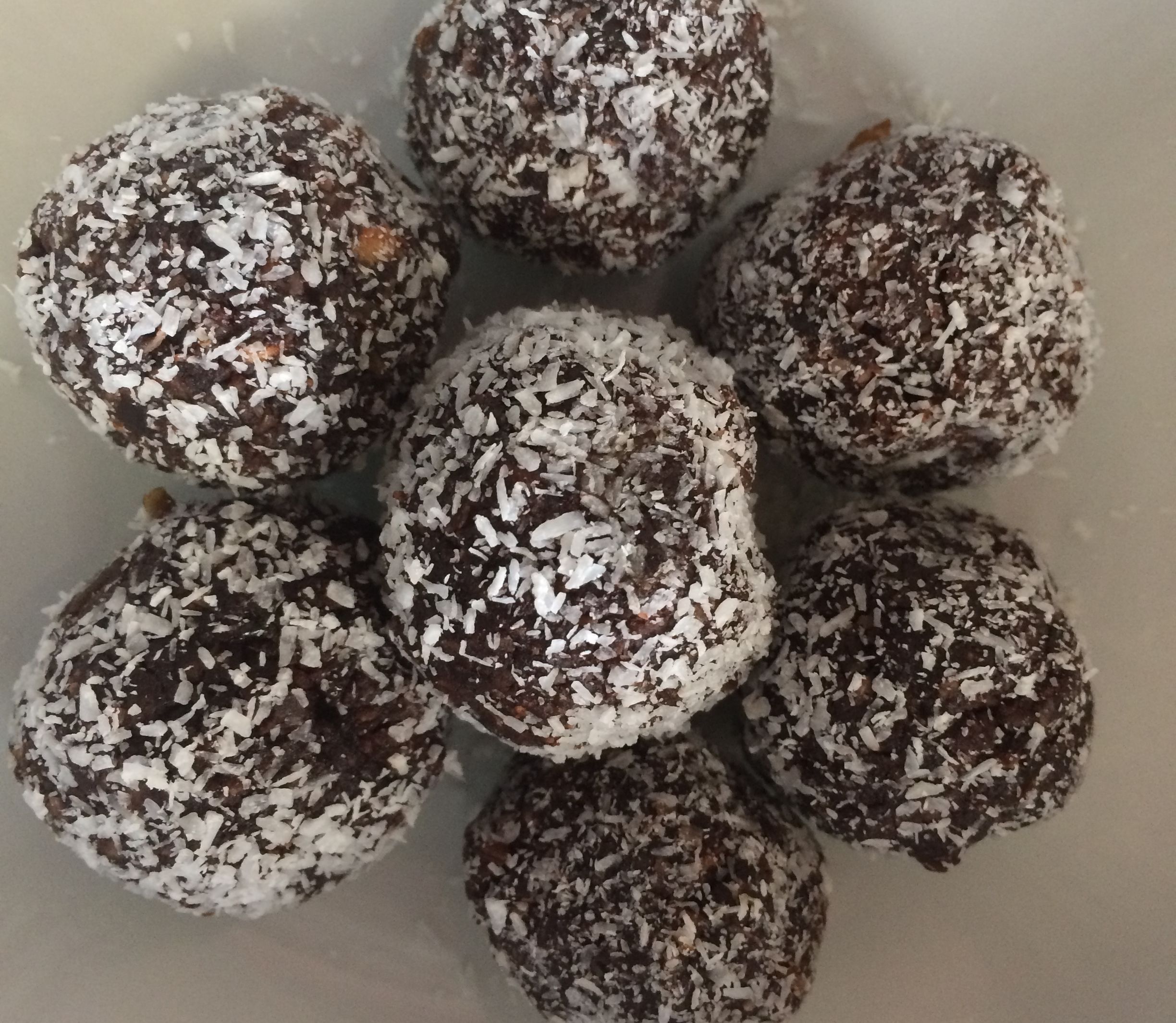 dairy-free choc balls | bunch
