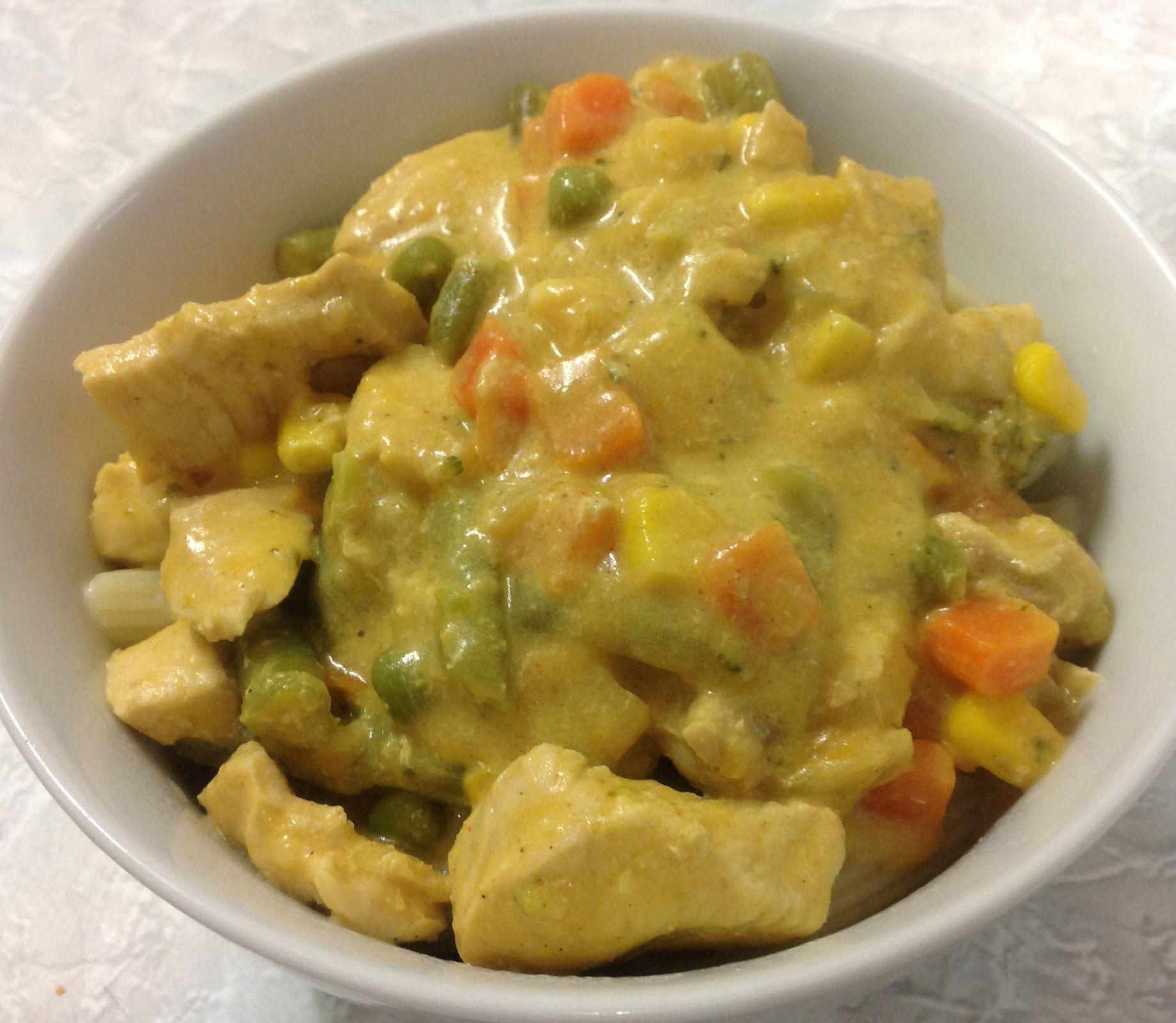 Creamy chicken and veg on pasta | bunch