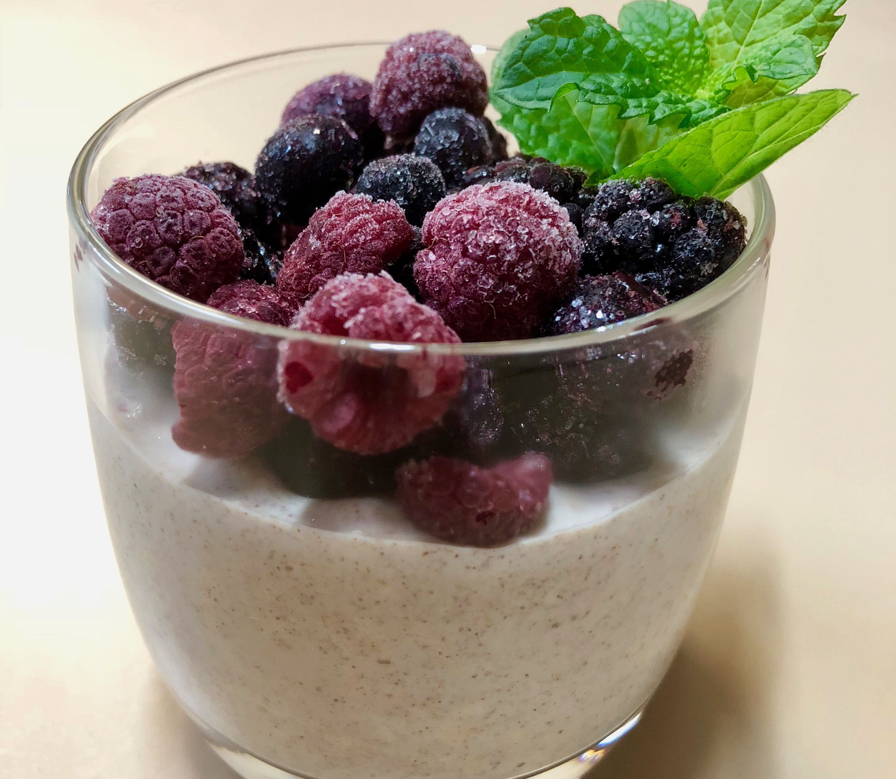 Individual Bircher Muesli pots | bunch