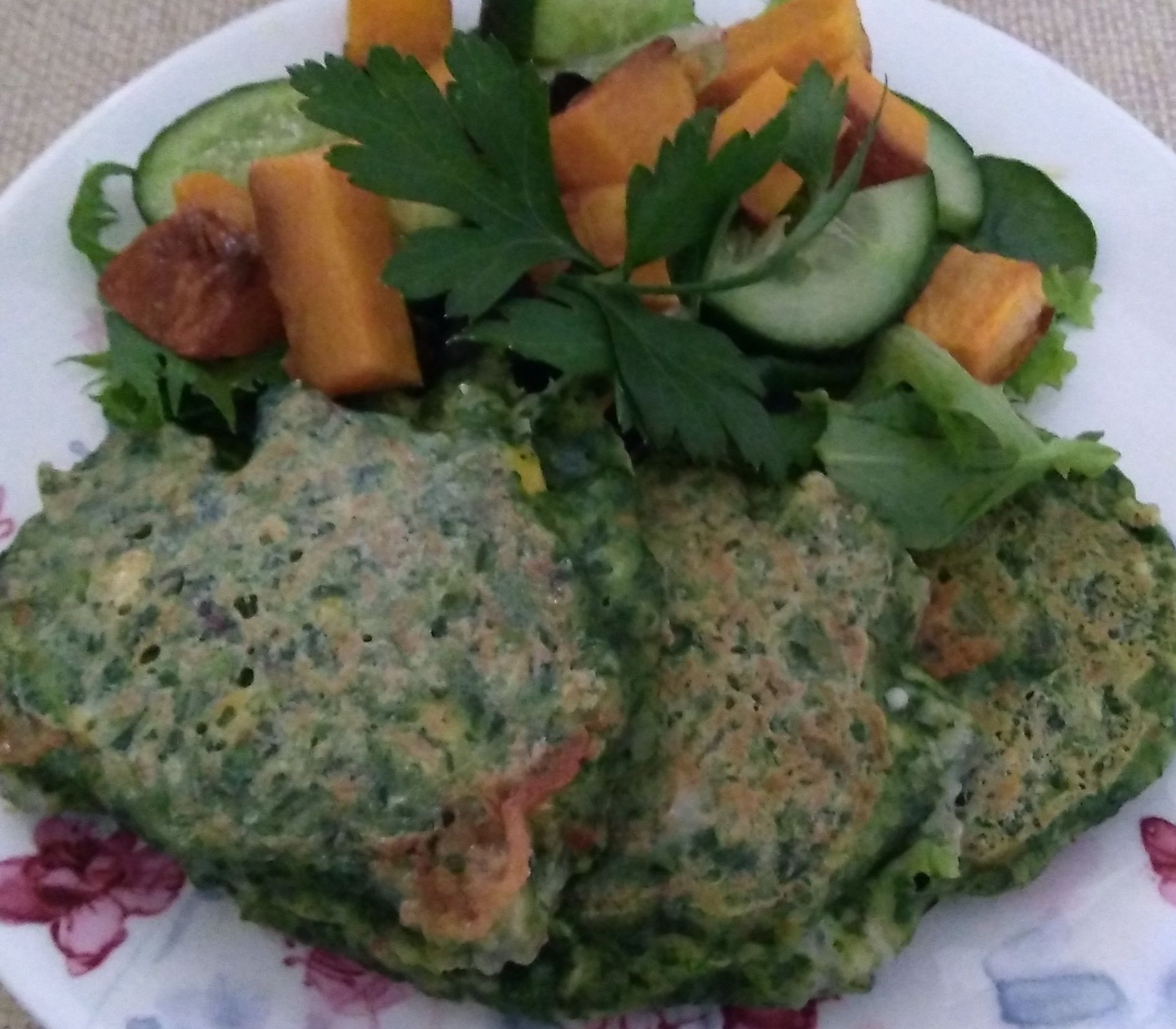 Spinach and blue cheese fritters | bunch