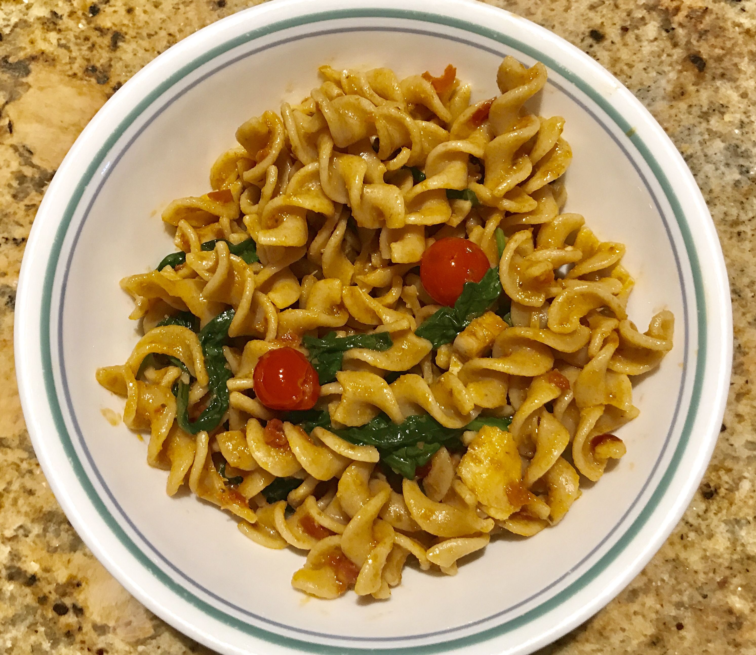 Sundried Pesto Tomato Pasta | bunch