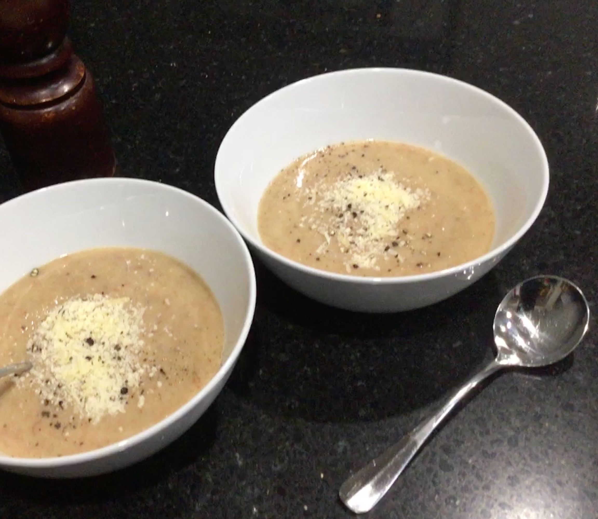 Cauliflower and Ham Soup | bunch