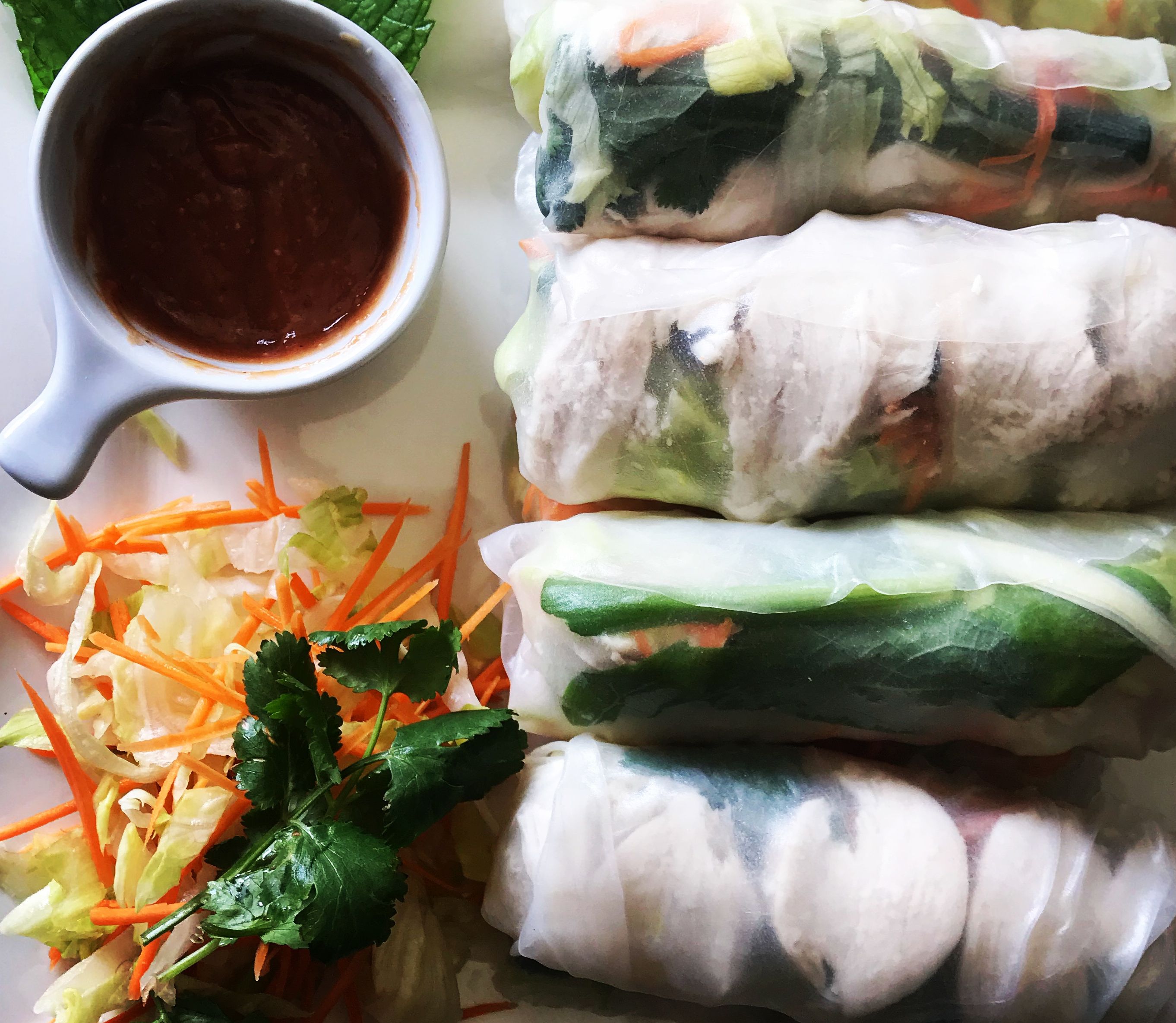 Poached chicken rice paper rolls | bunch