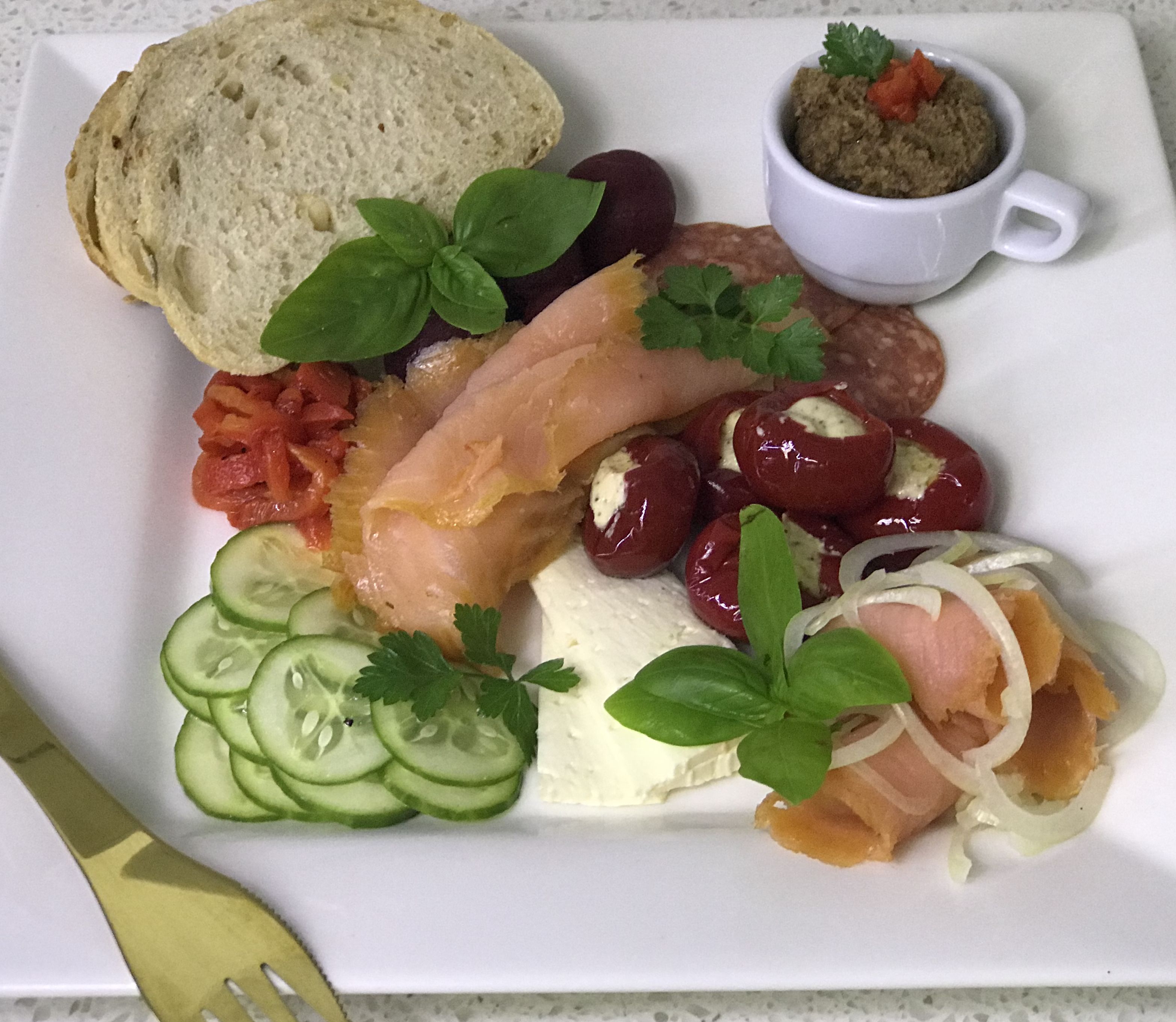 Smoked Salmon Brunch | bunch