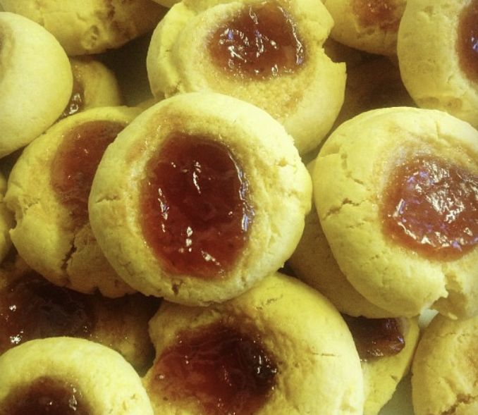 Old fashioned jam drops | bunch