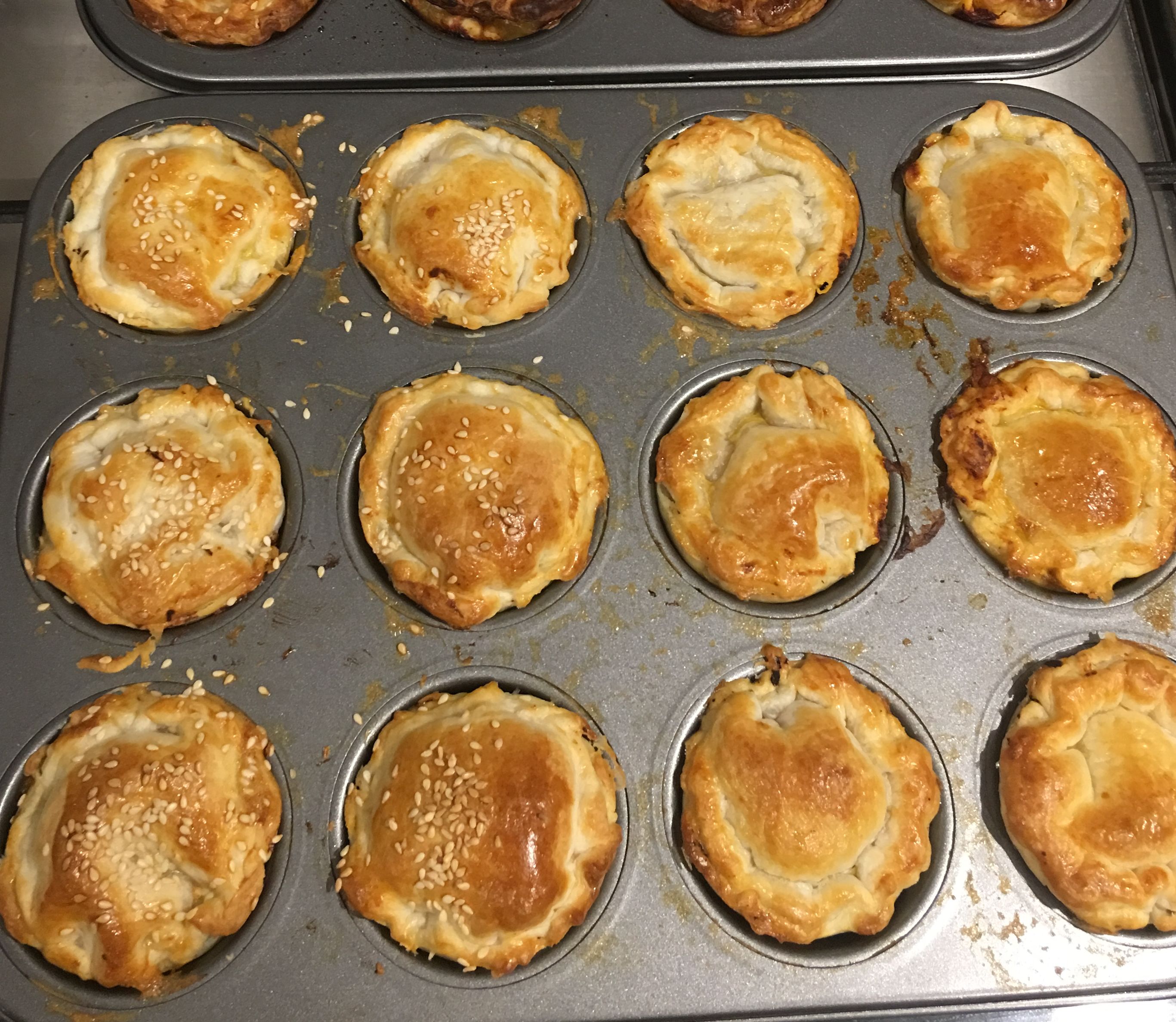 Chunky Beef Mini Pies | bunch