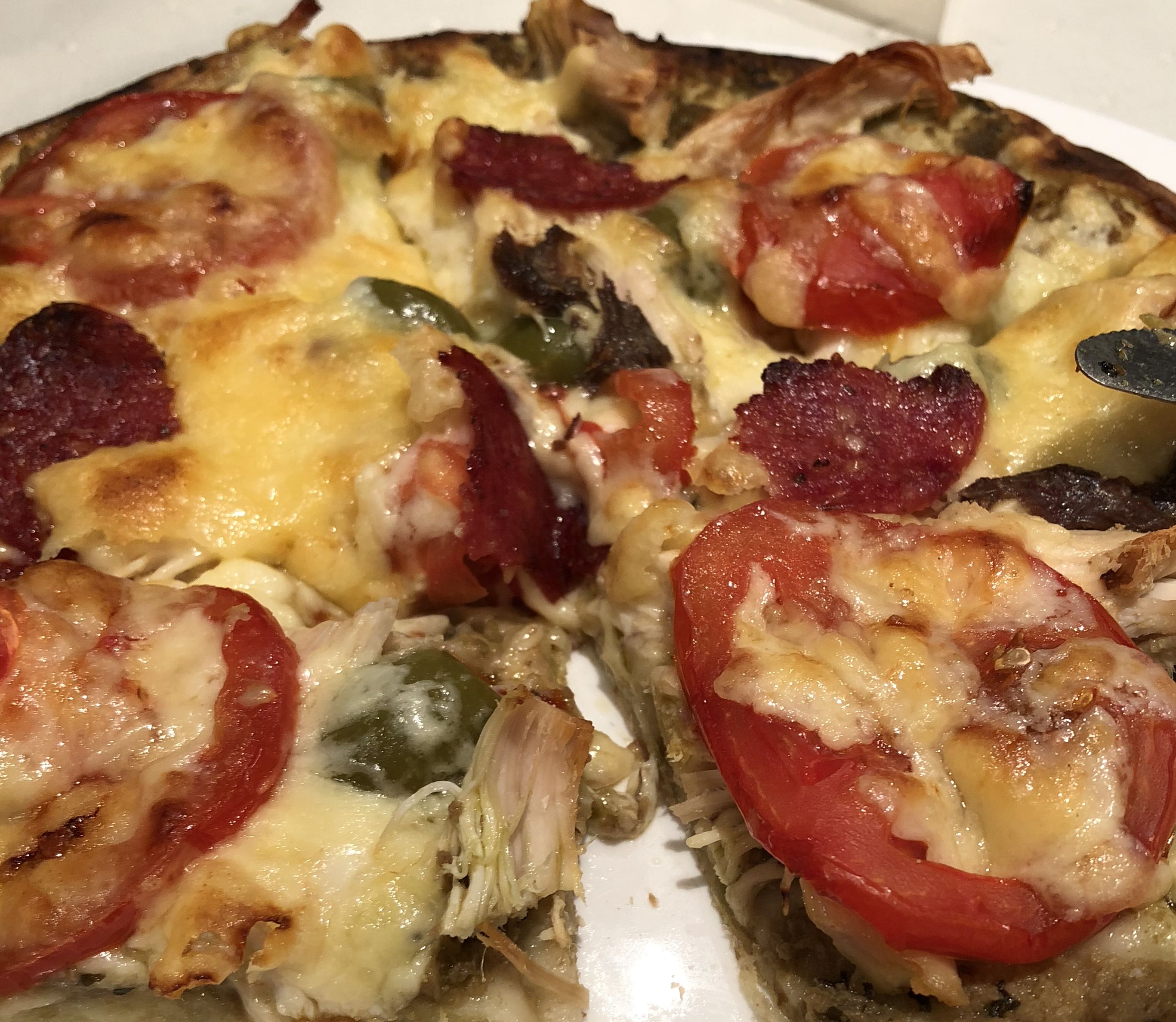 Cauliflower loaded pizza | bunch