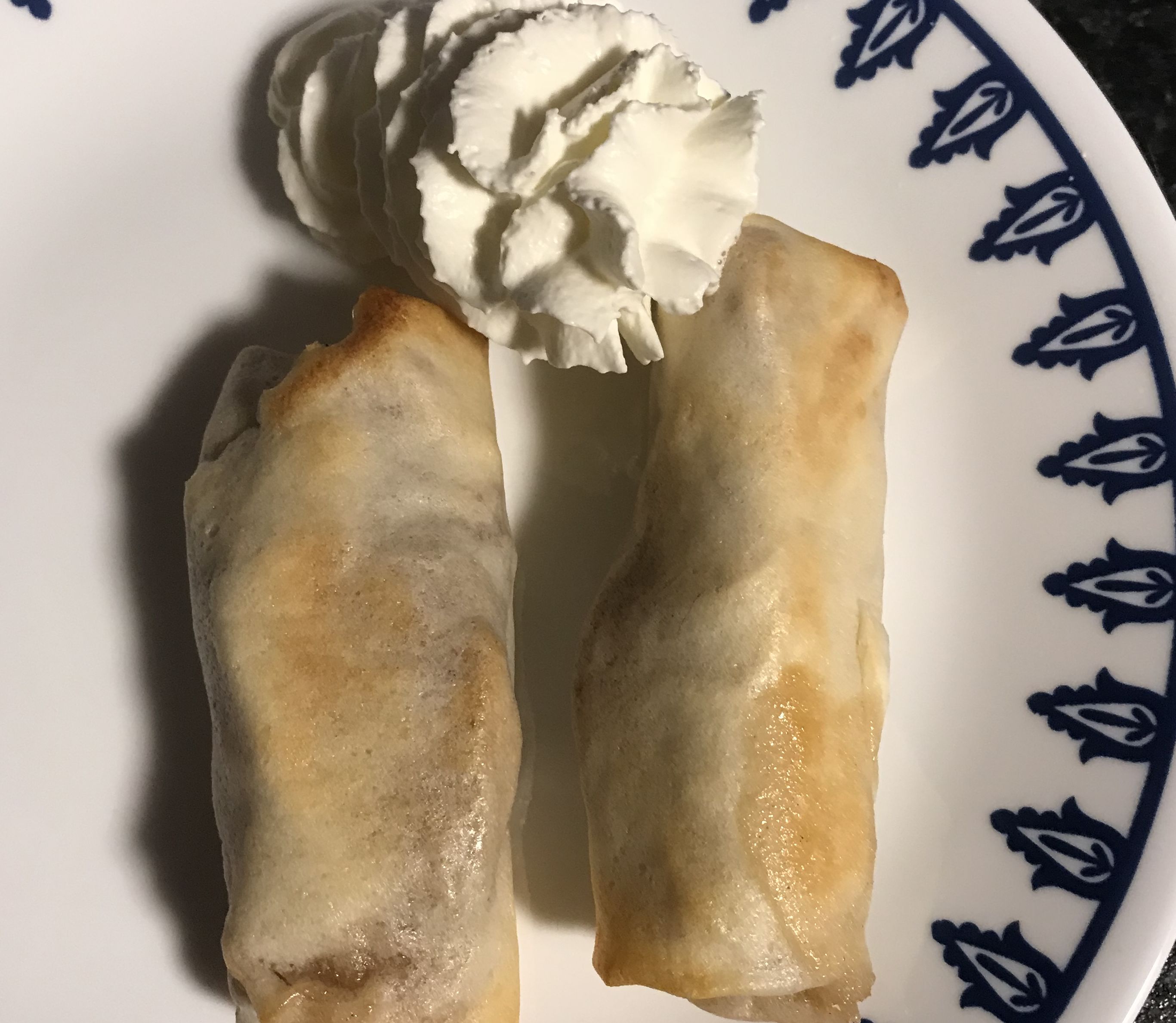 Apple pie spring rolls | bunch