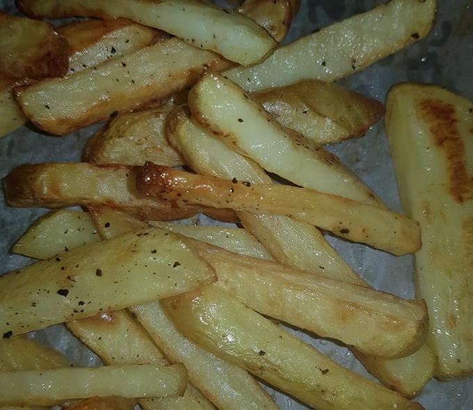 Home made hot chips | bunch