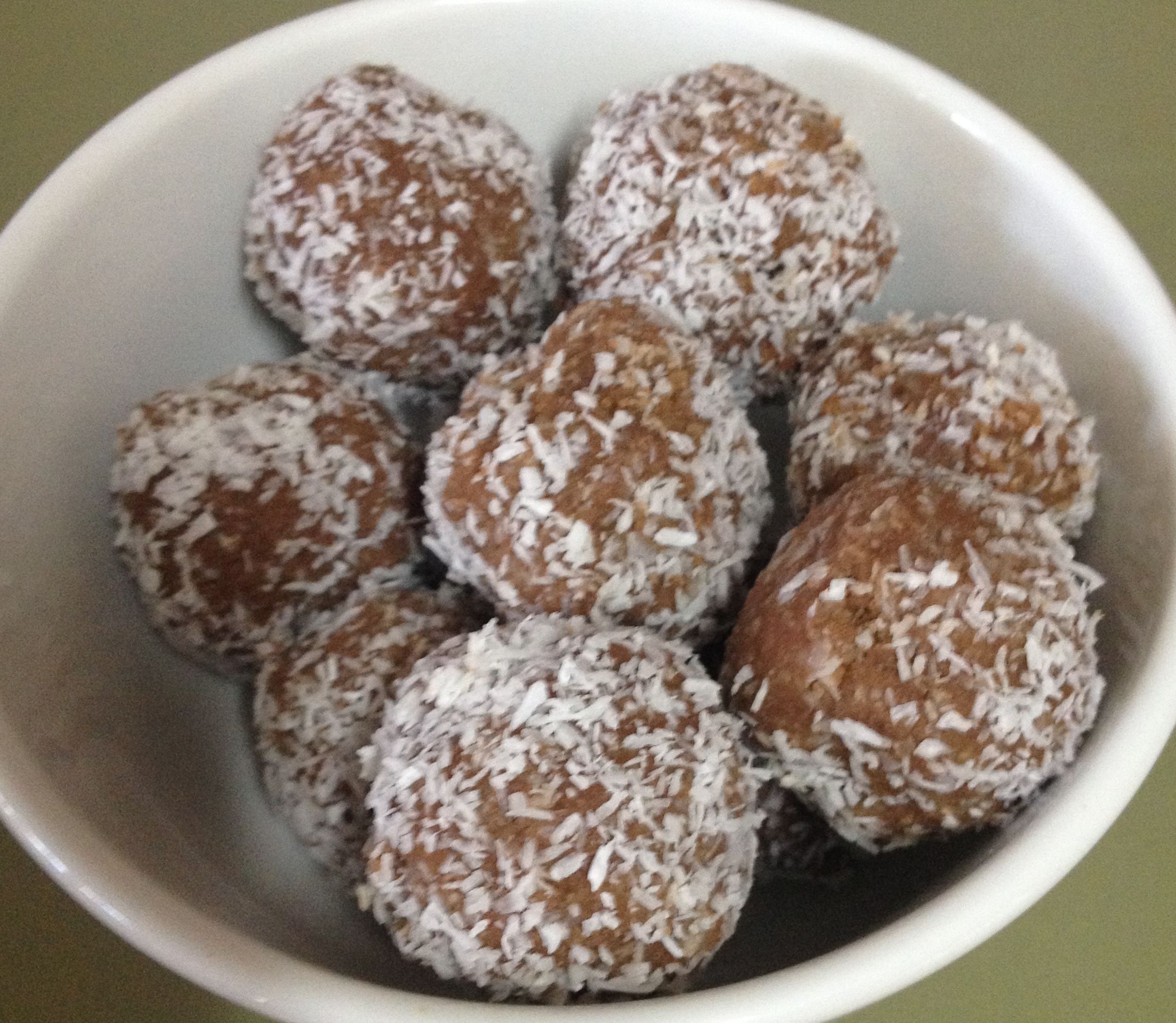 Easy Protein Balls | bunch