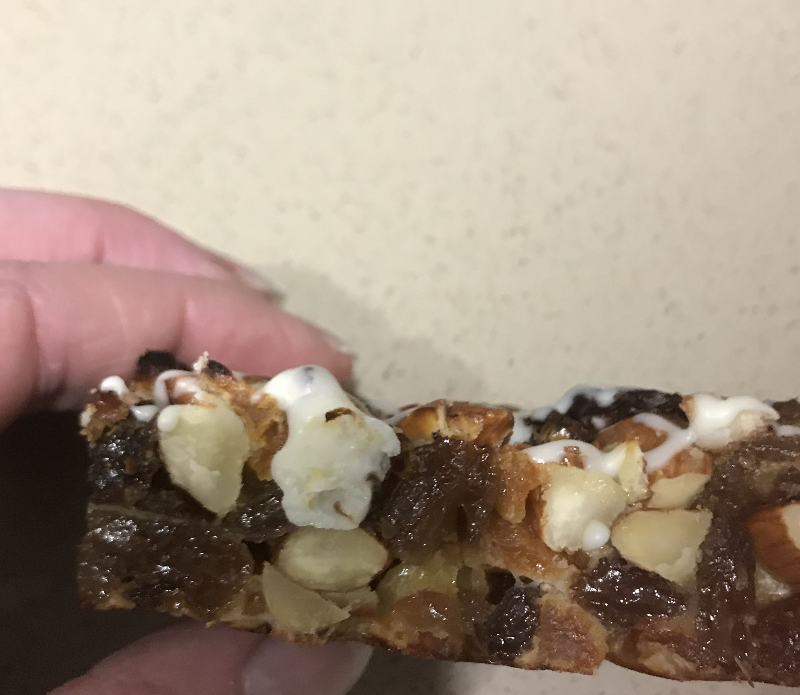 Fruit and nut slice | bunch