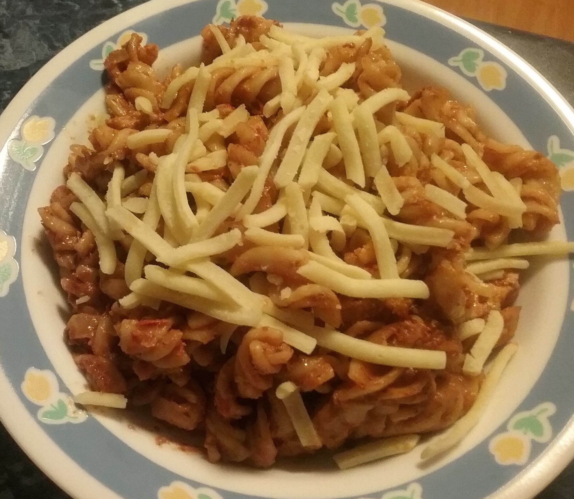 Sweet chilli chicken pesto pasta | bunch