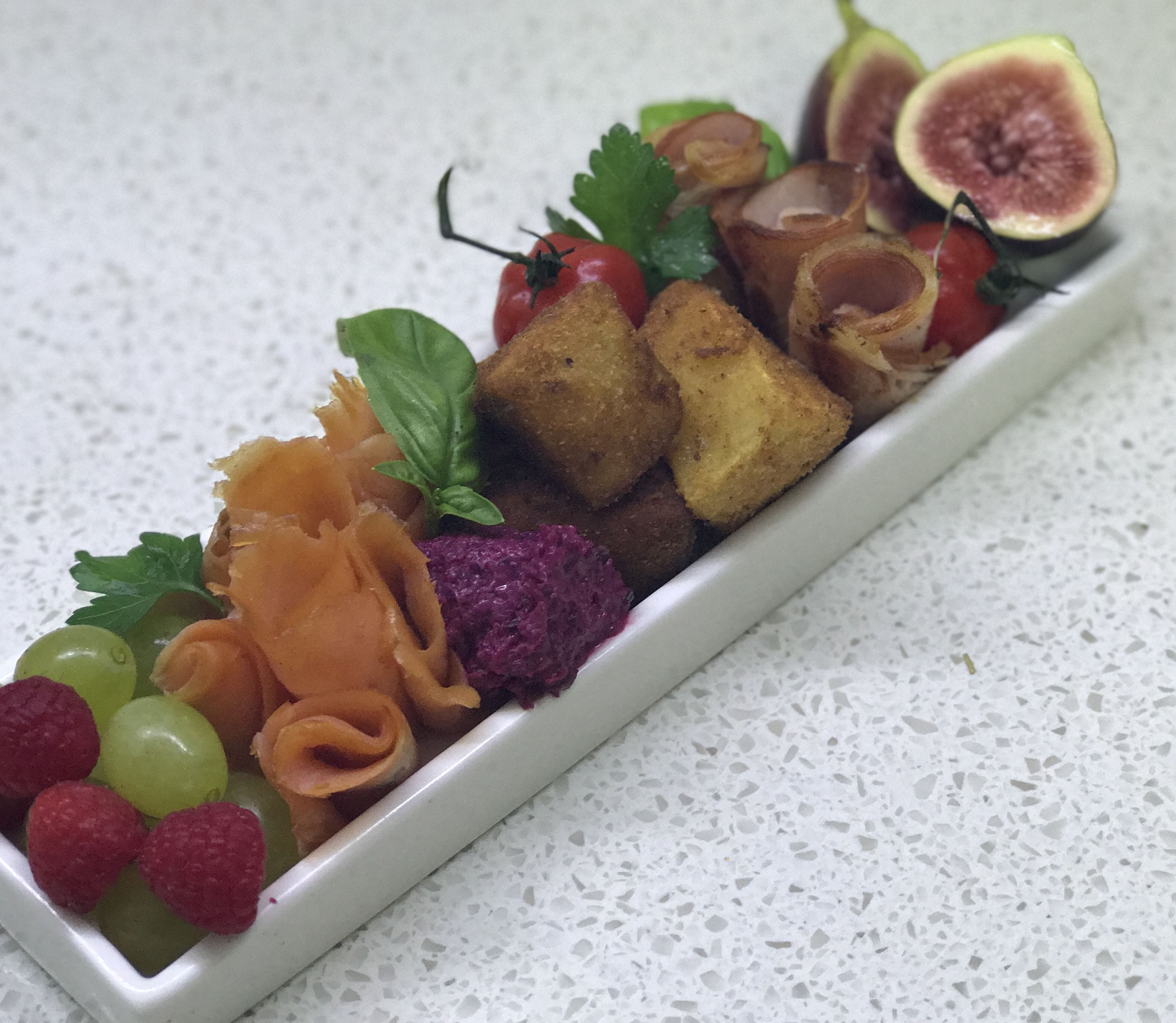 DEEP FRIED CAMEMBERT PICK PLATE | bunch