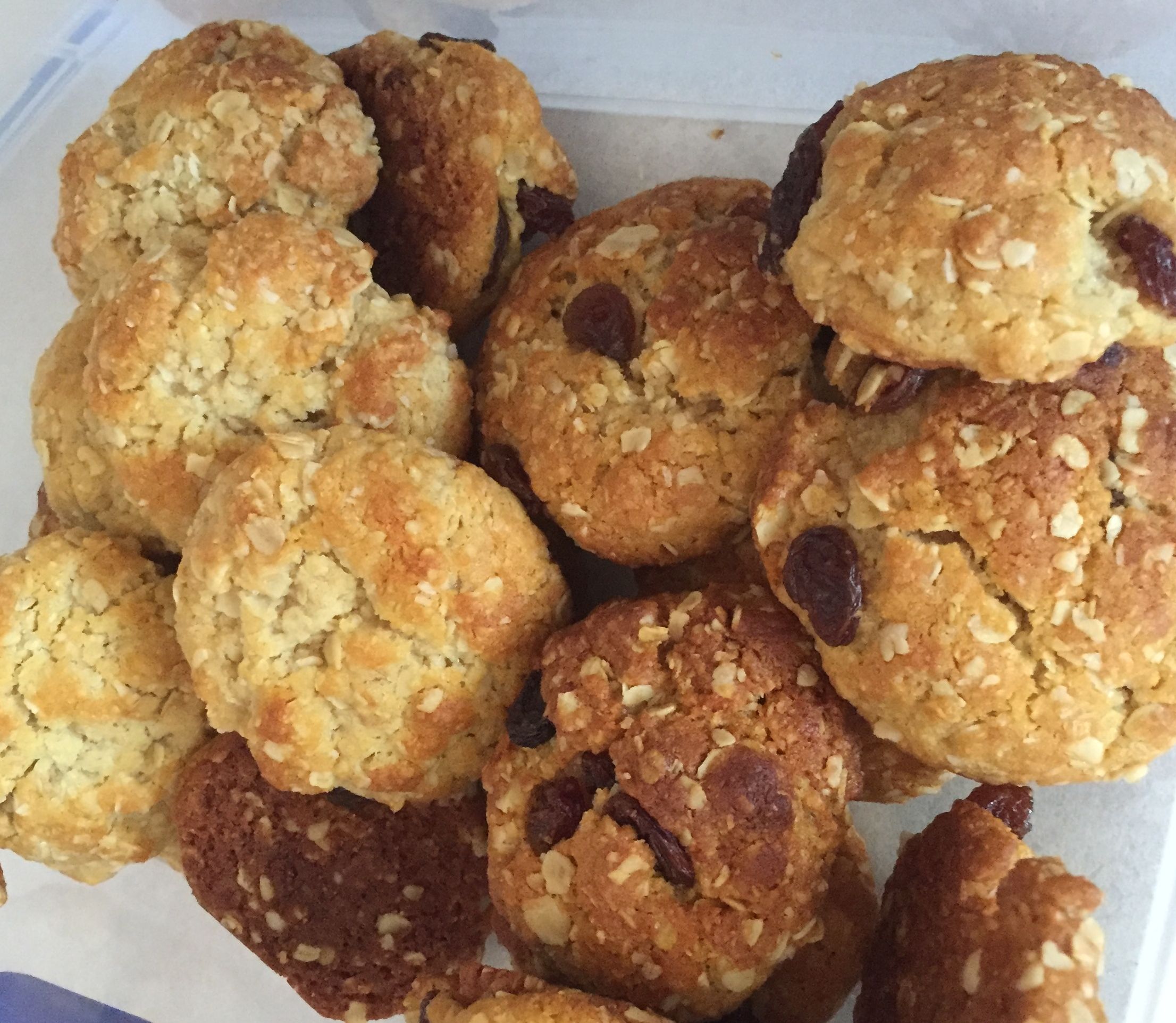 Tropical fruit & oat biscuits | bunch
