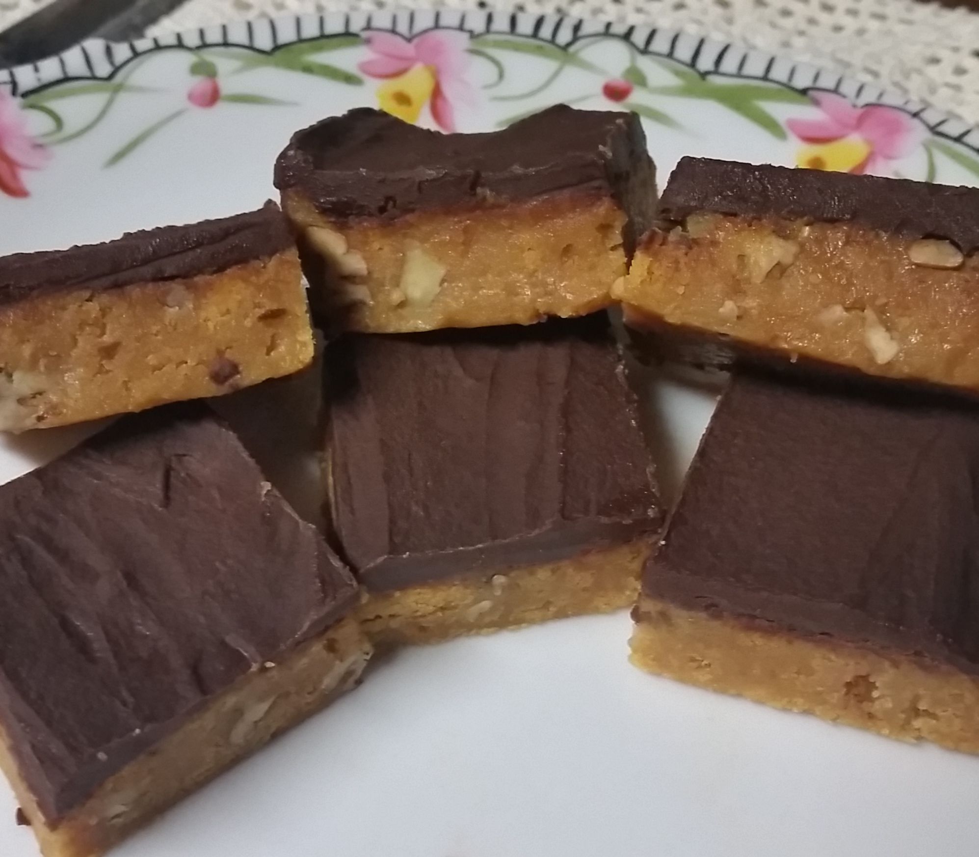 No Bake Pecan Slice | bunch