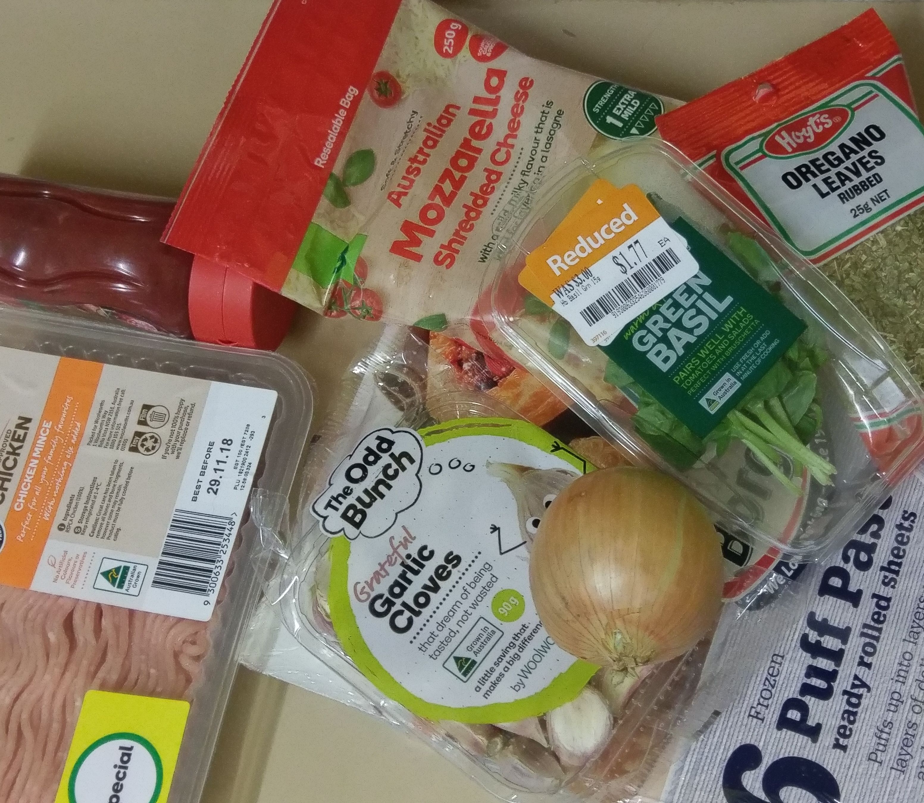 Chicken Parmi' Sausage Rolls | bunch