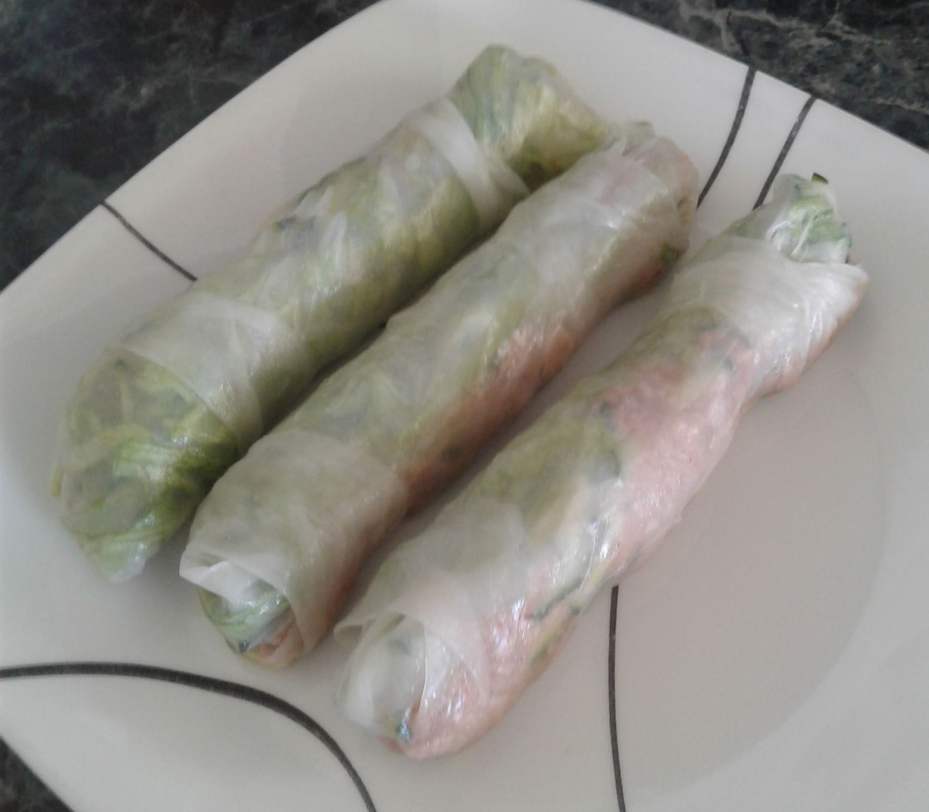 Tuna and Avocado Rice Paper Rolls | bunch