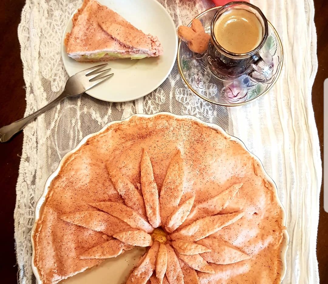 Apple Pie with Blueberry Syrup Pastry | bunch