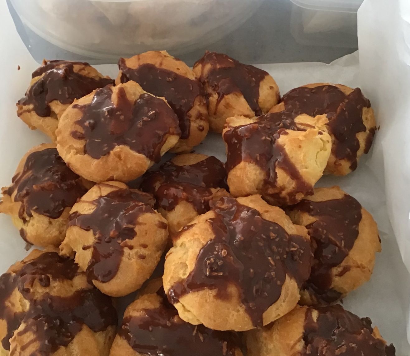 Mini Eclairs | bunch