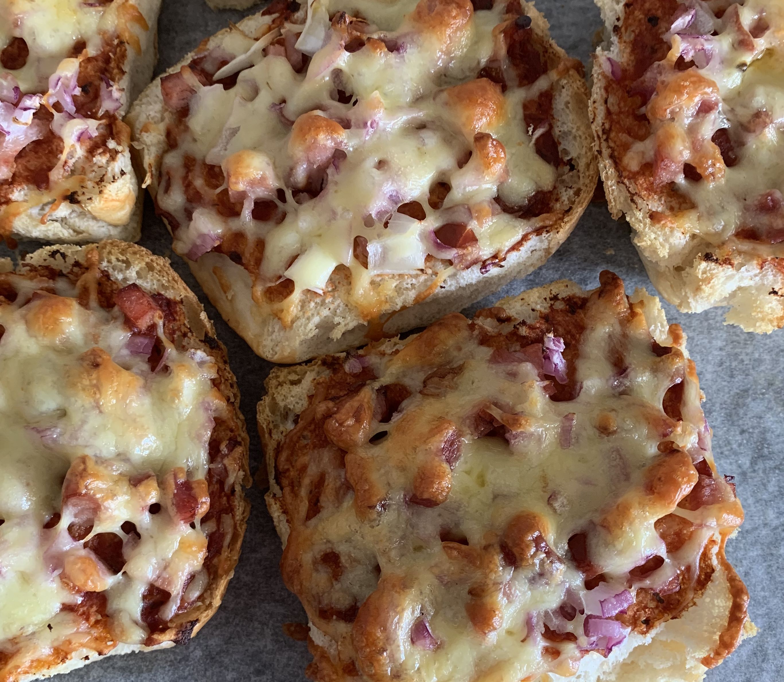 Mini Pizzas | bunch