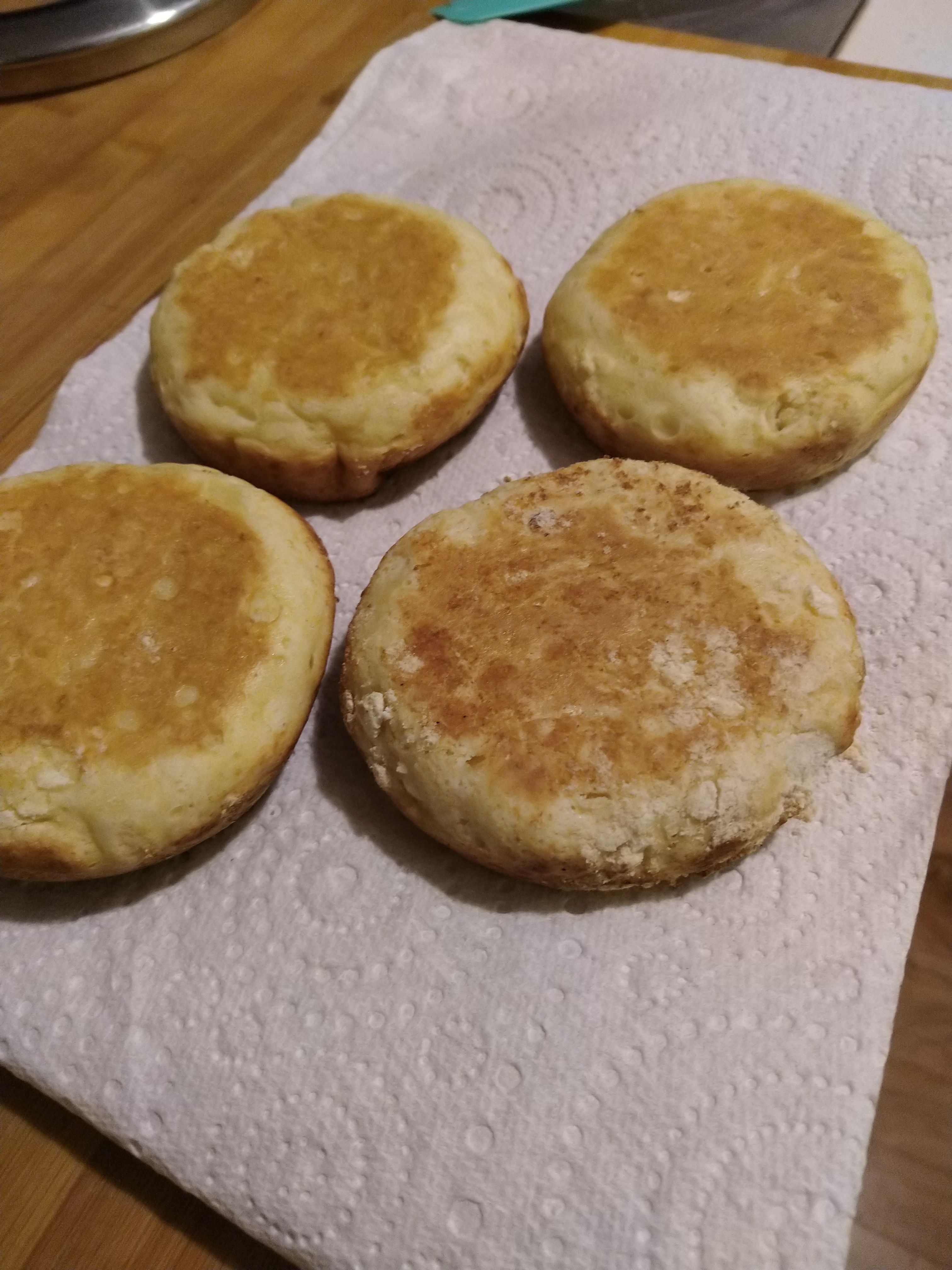 Cloud/Snow Cakes in a Pie Maker | bunch