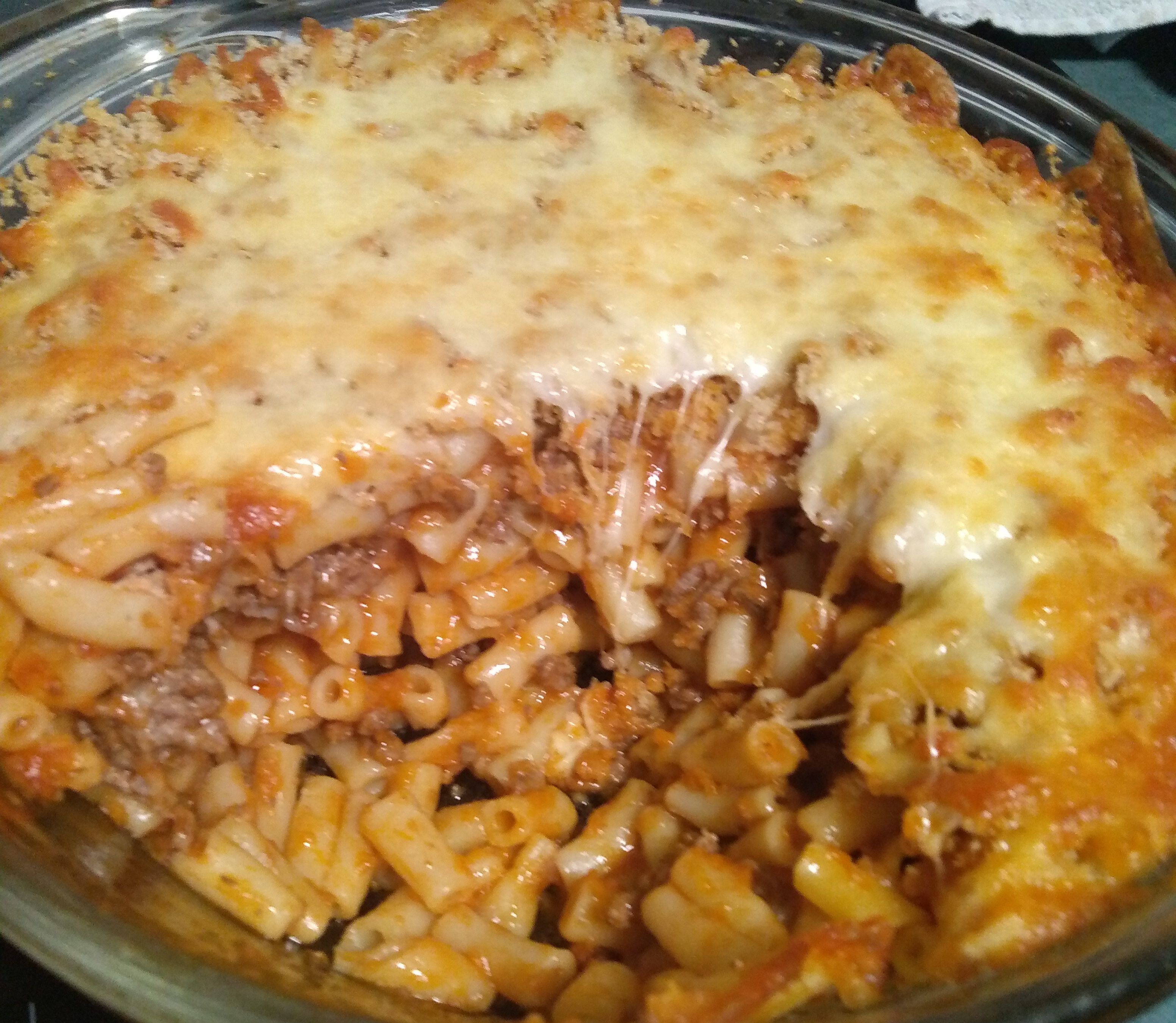 Savoury maccaroni pasta bake | bunch