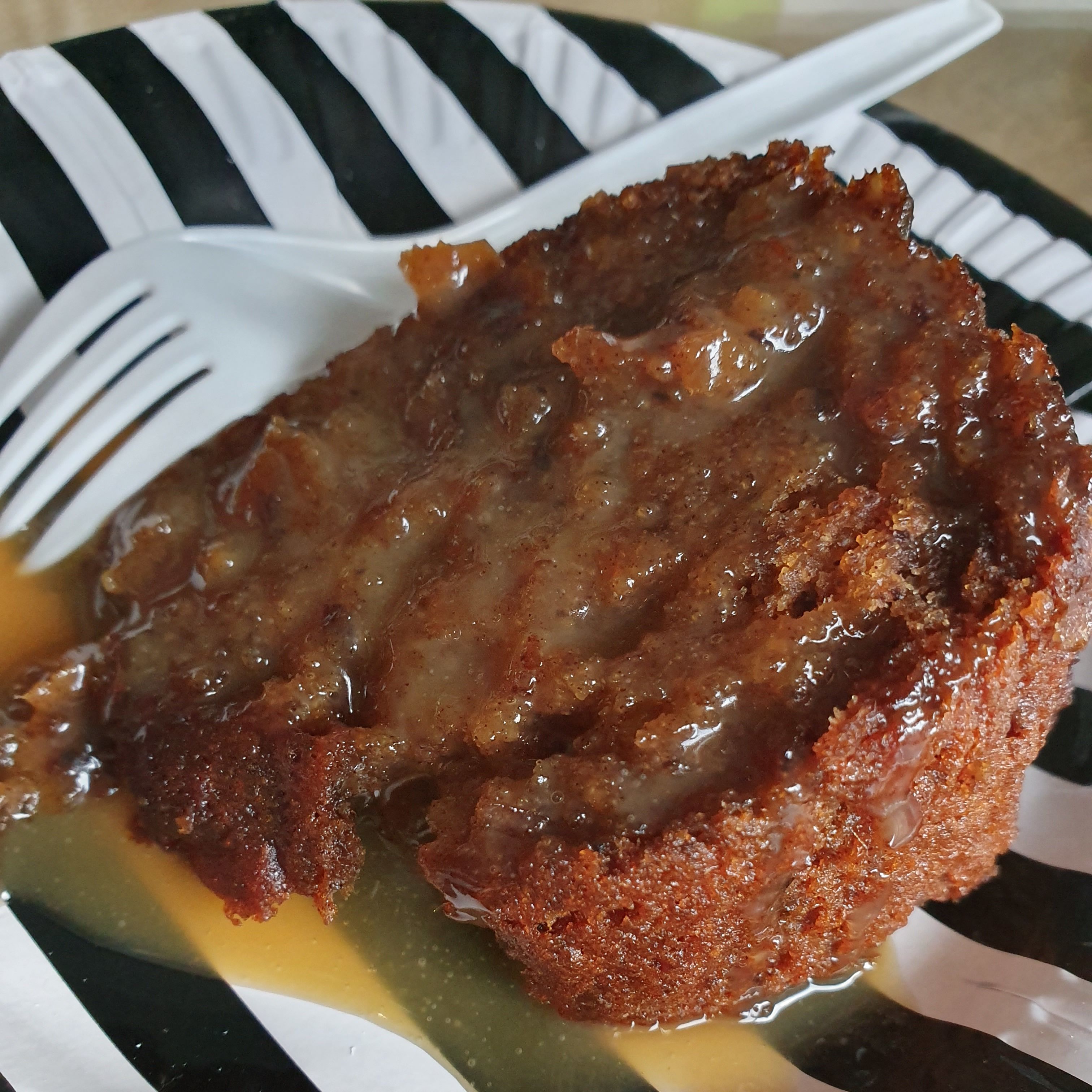 Salted sticky date pudding | bunch