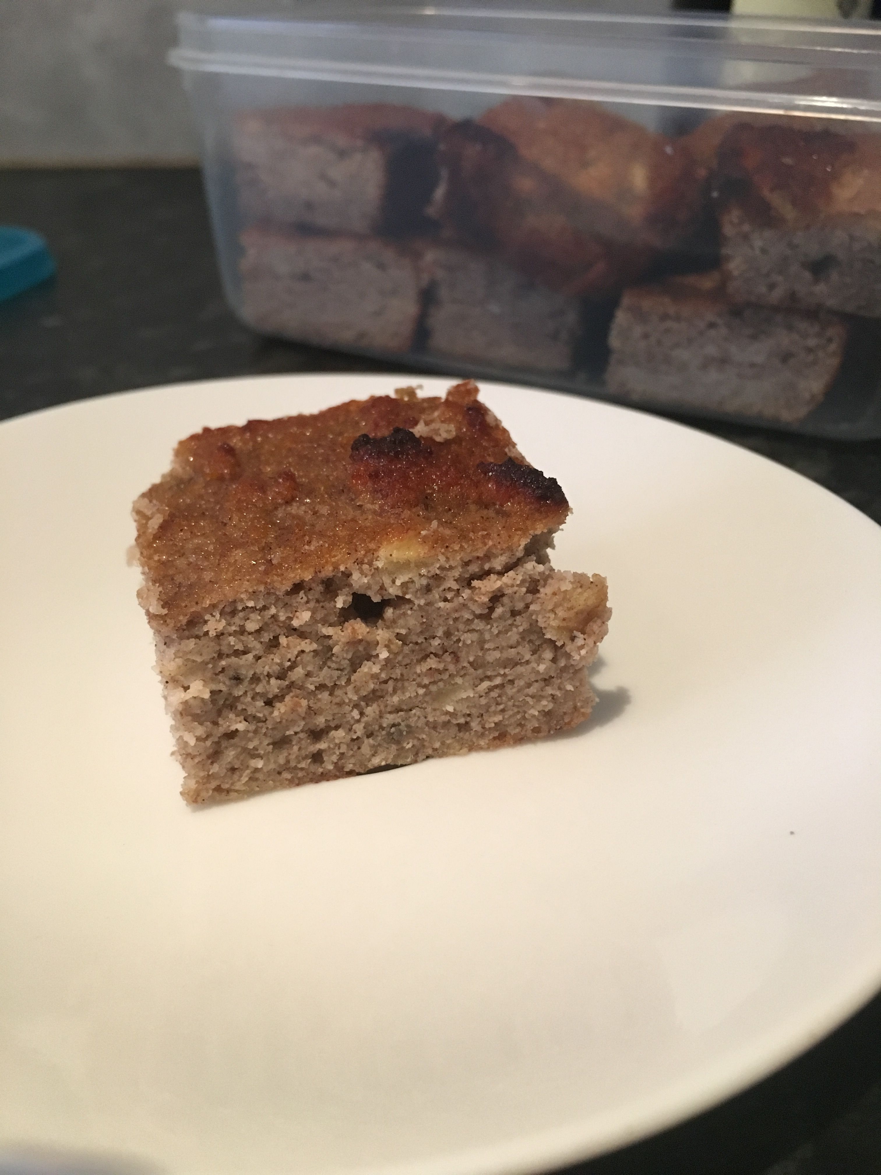 Healthy low-carb banana bread 🍌 | bunch