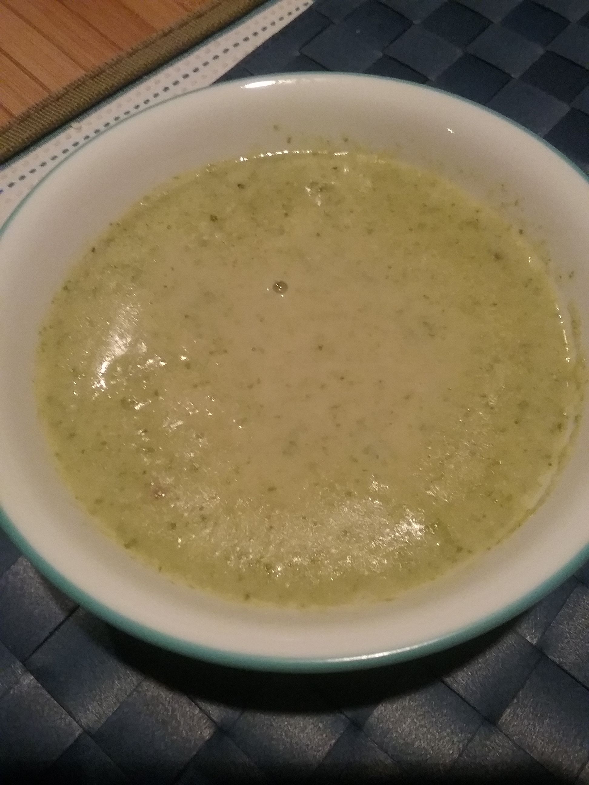 Lettuce soup | bunch