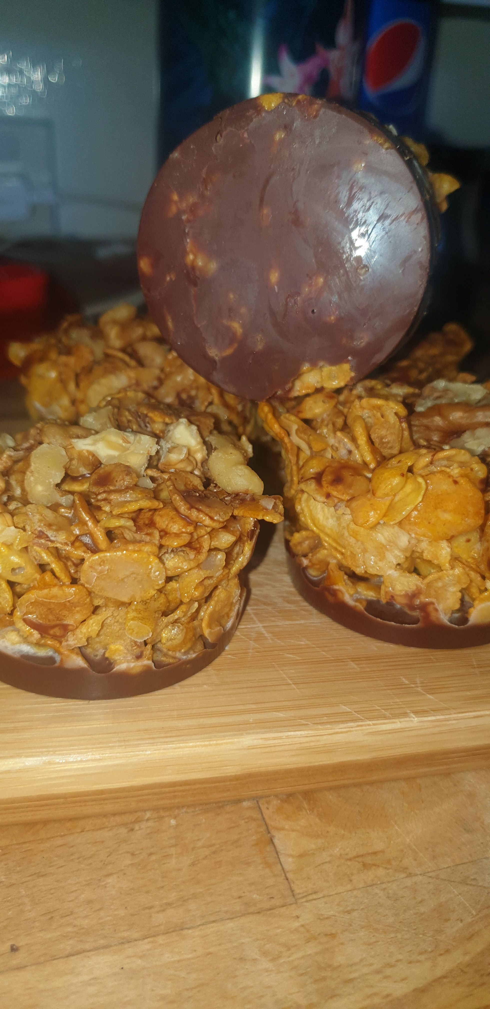 Choc Coconut Cornflake Cups!! | bunch