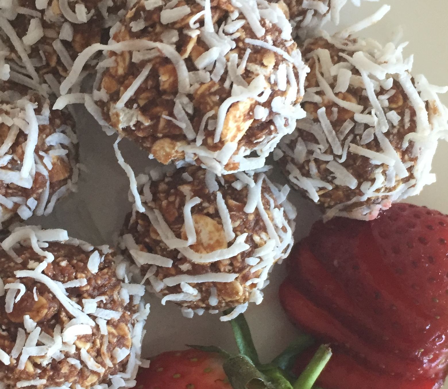 Vegan Snicker Balls | bunch