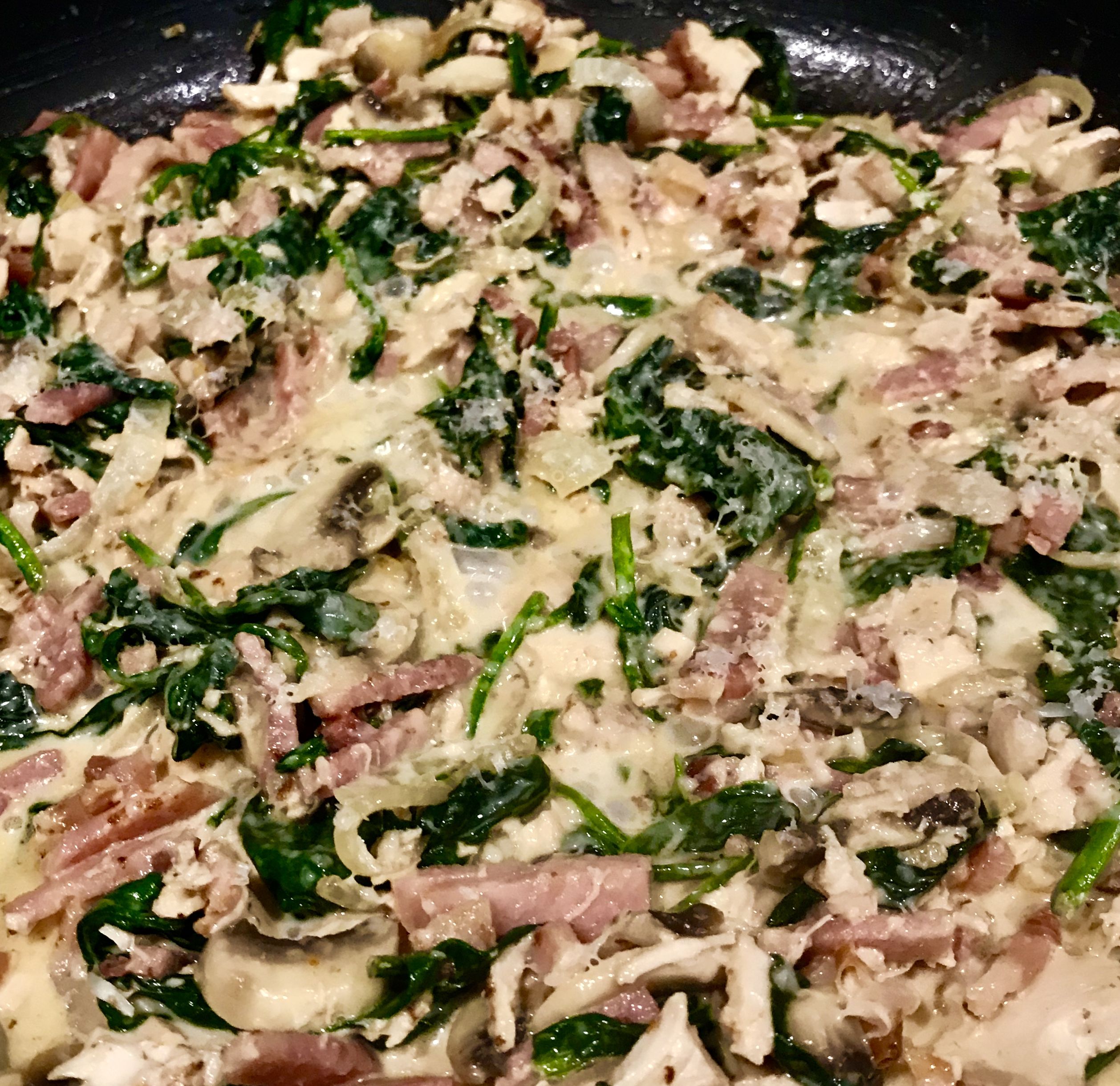Low Carb / Keto Creamy Chicken, Bacon & Spinach | bunch