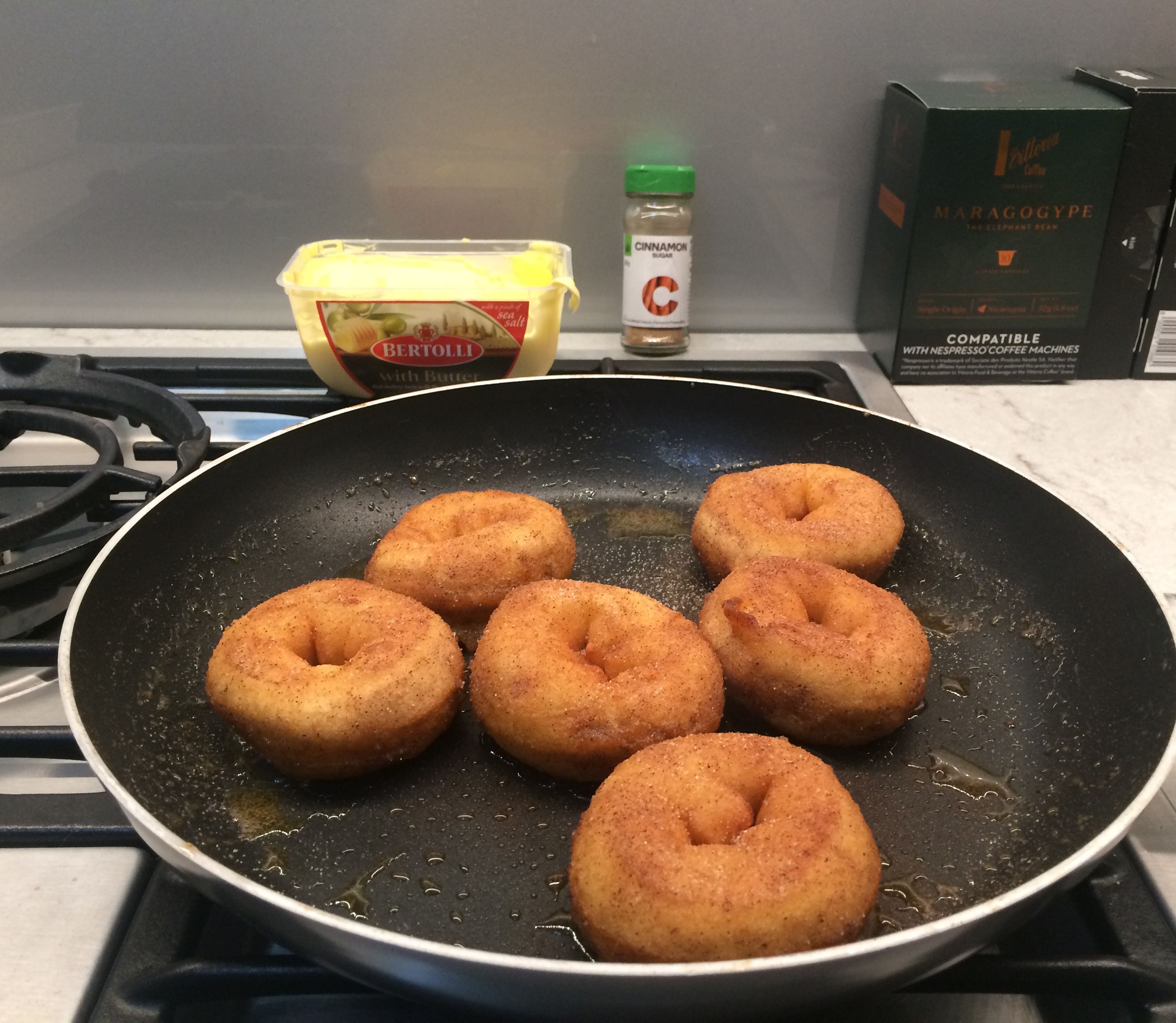 Fried donuts | bunch