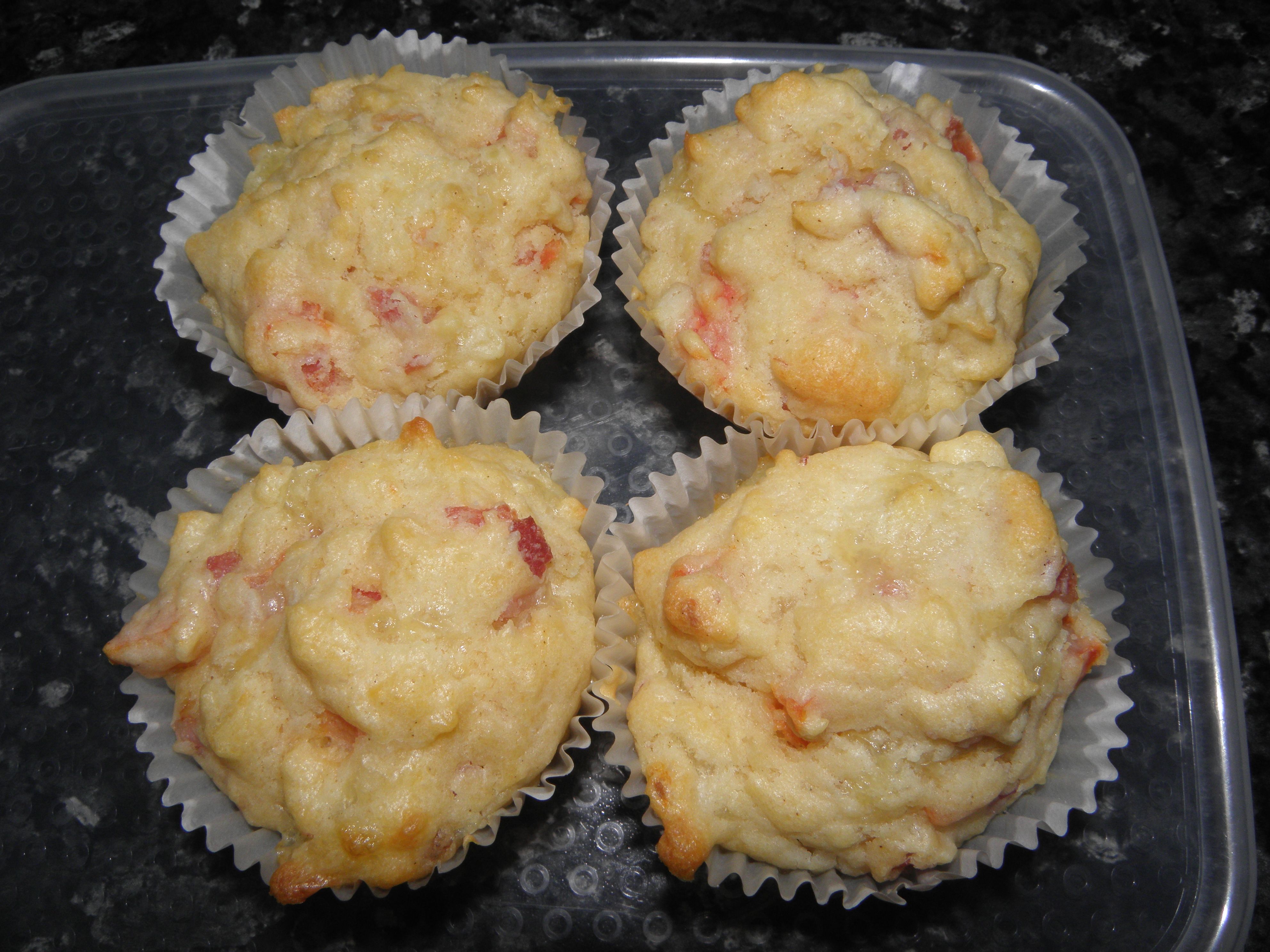 Ham Cheese and Tomato Muffins | bunch