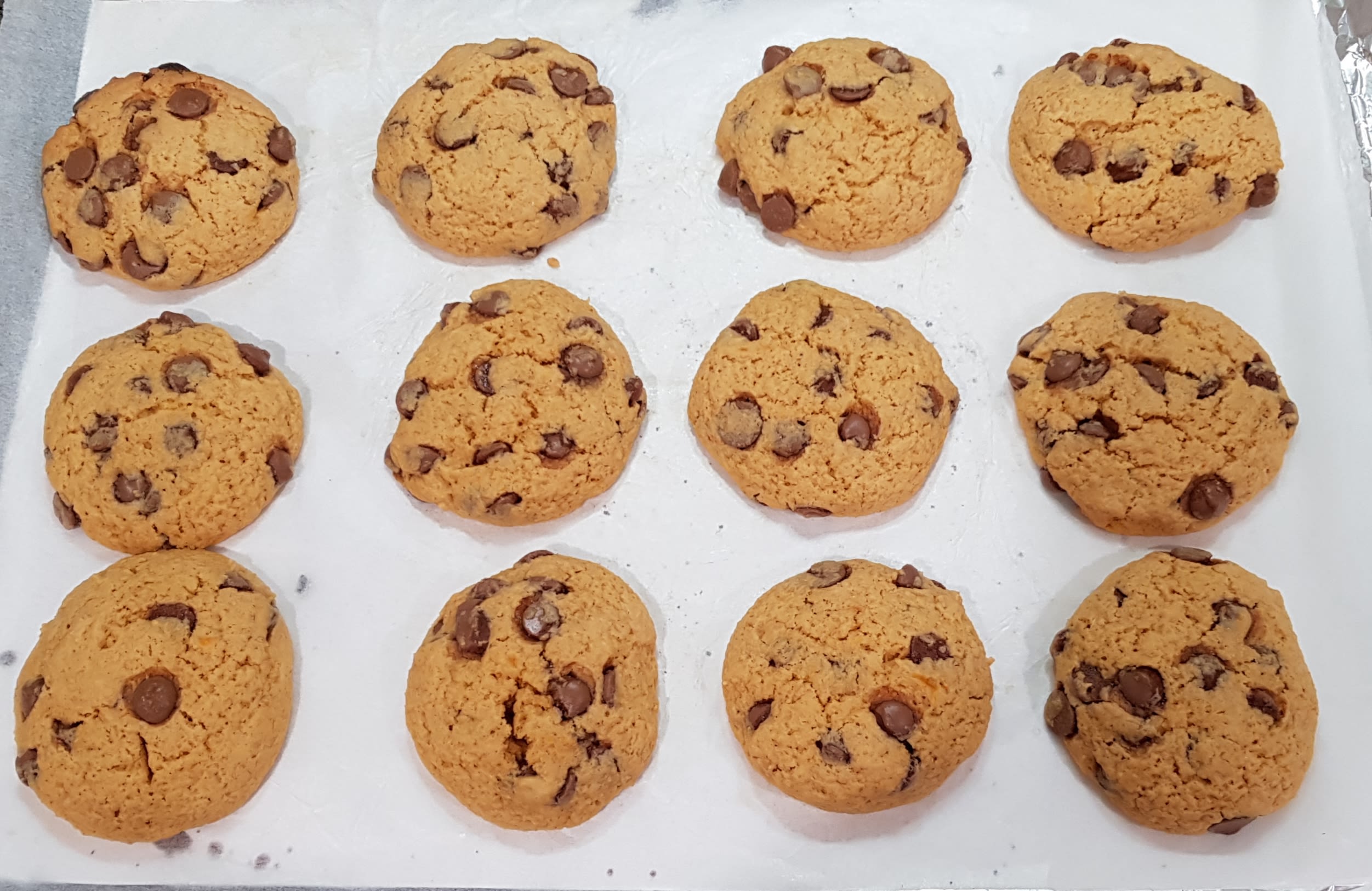 Cinnamon choc chip cookies | bunch