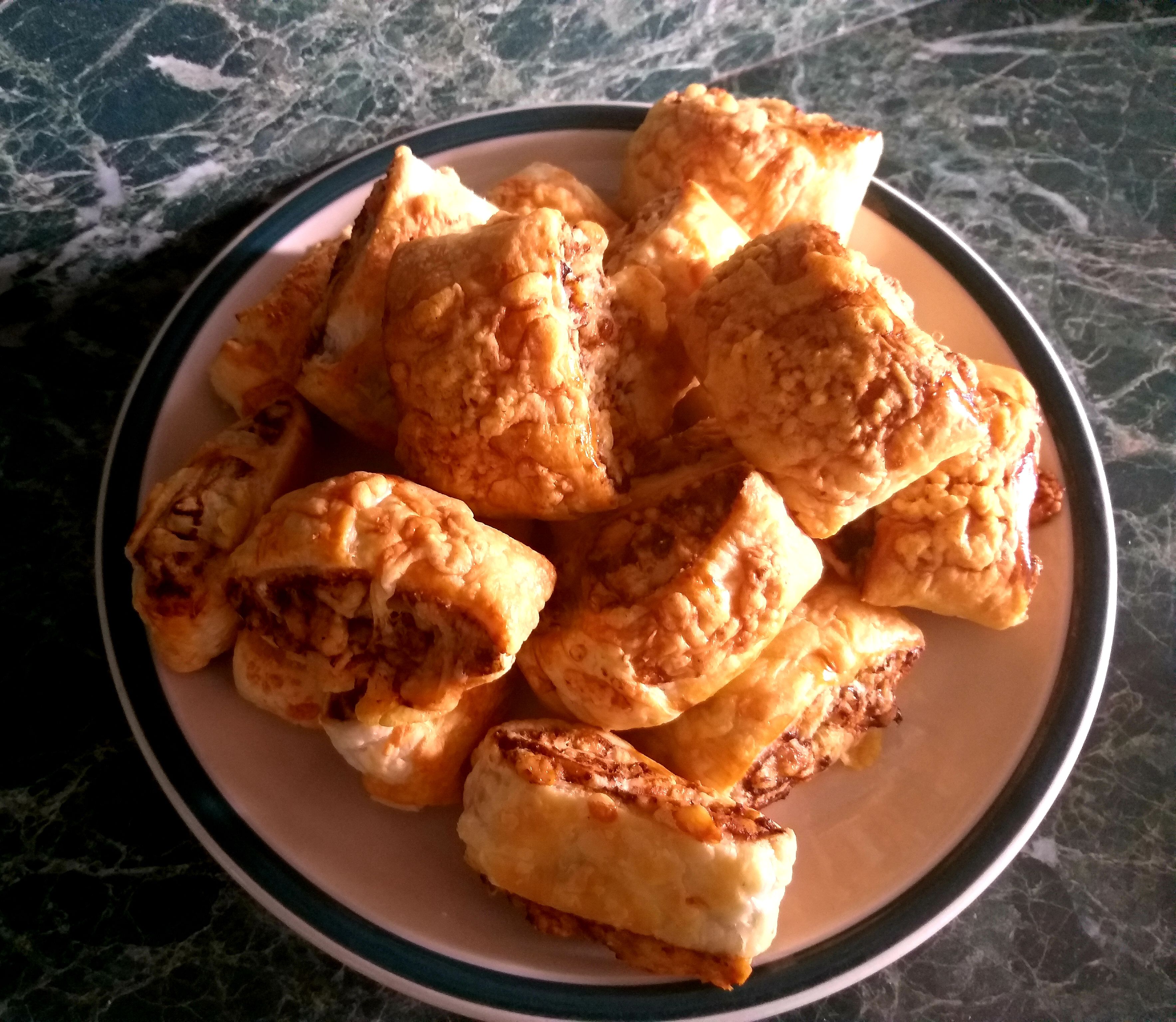 Vegemite and cheese scrolls | bunch
