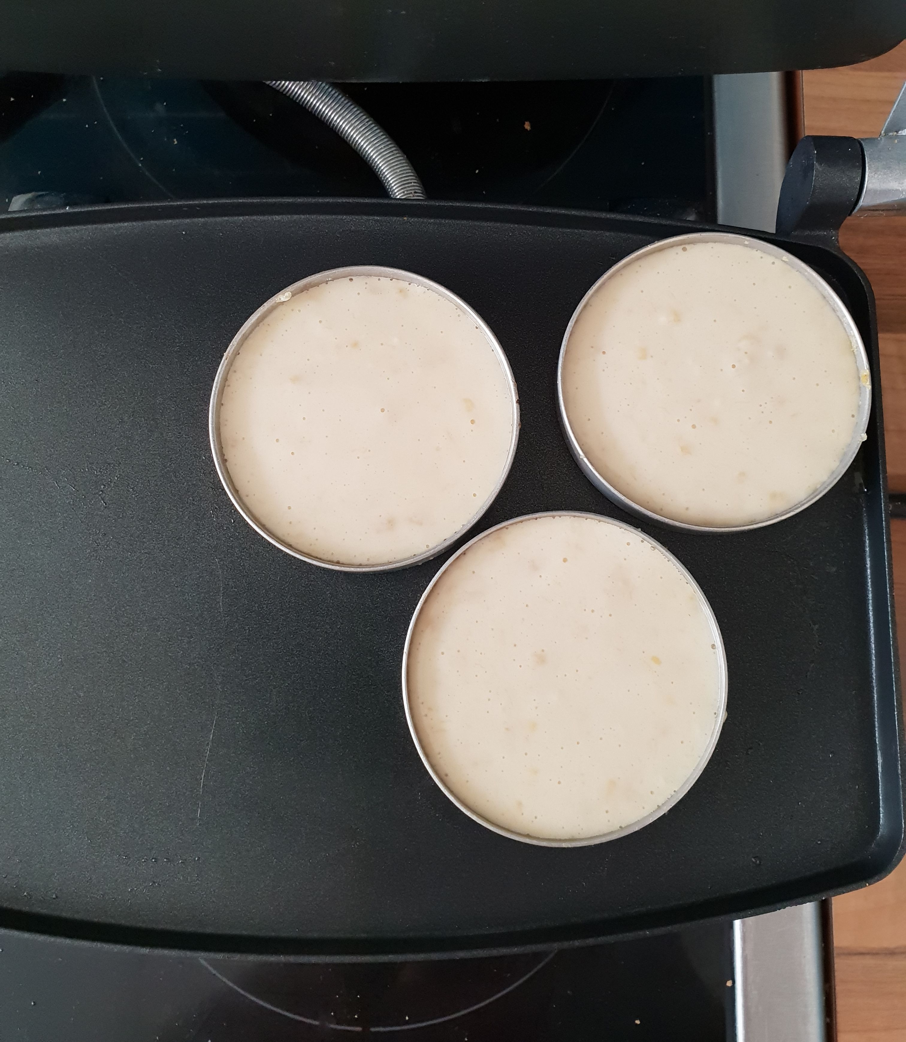 Fruit pikelets | bunch