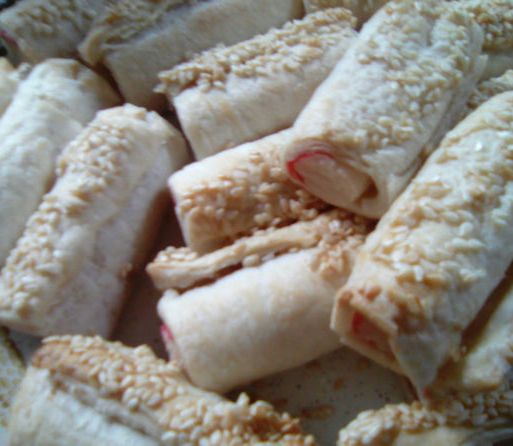 Sesame Seafood Puffs | bunch