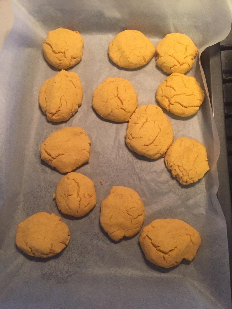 Custard biscuits | bunch