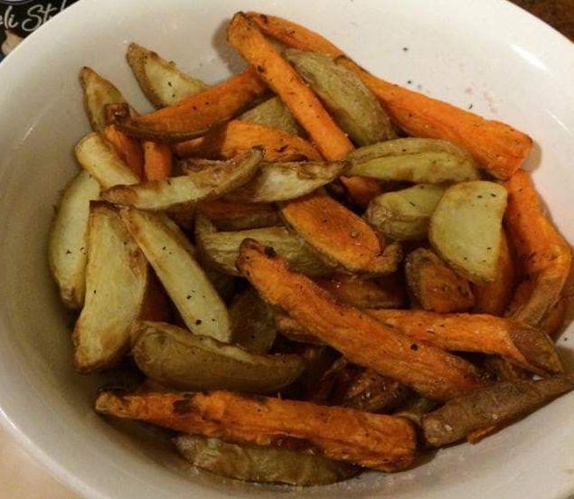 Sweet chilli fries | bunch