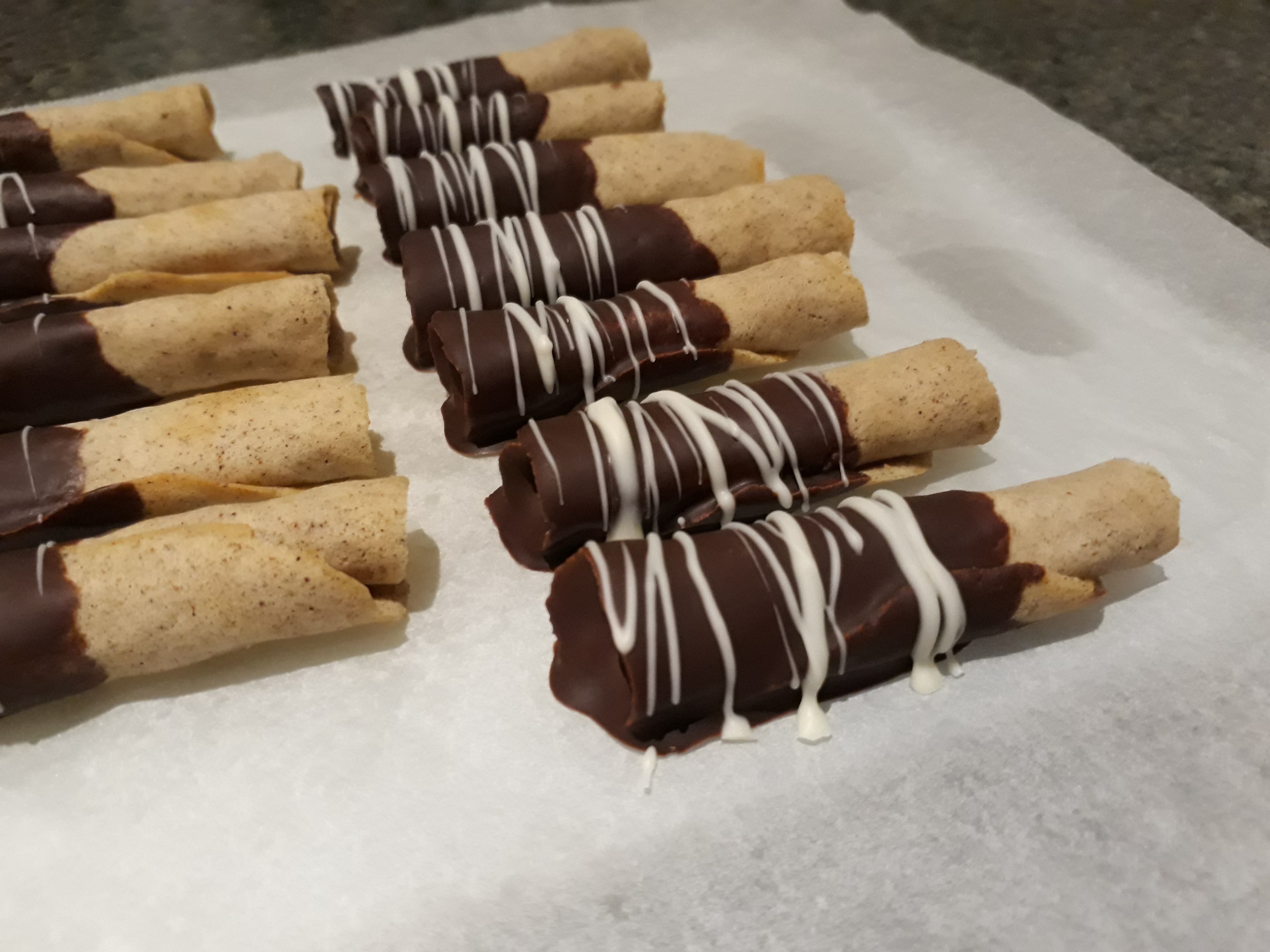 Cinnamon Wafer Style Rolls | bunch