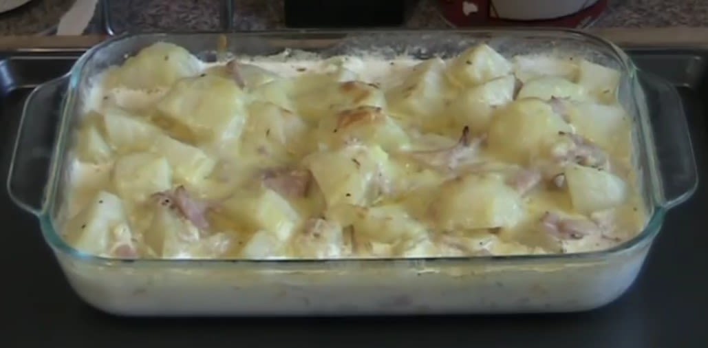 Chunky potato bake | bunch