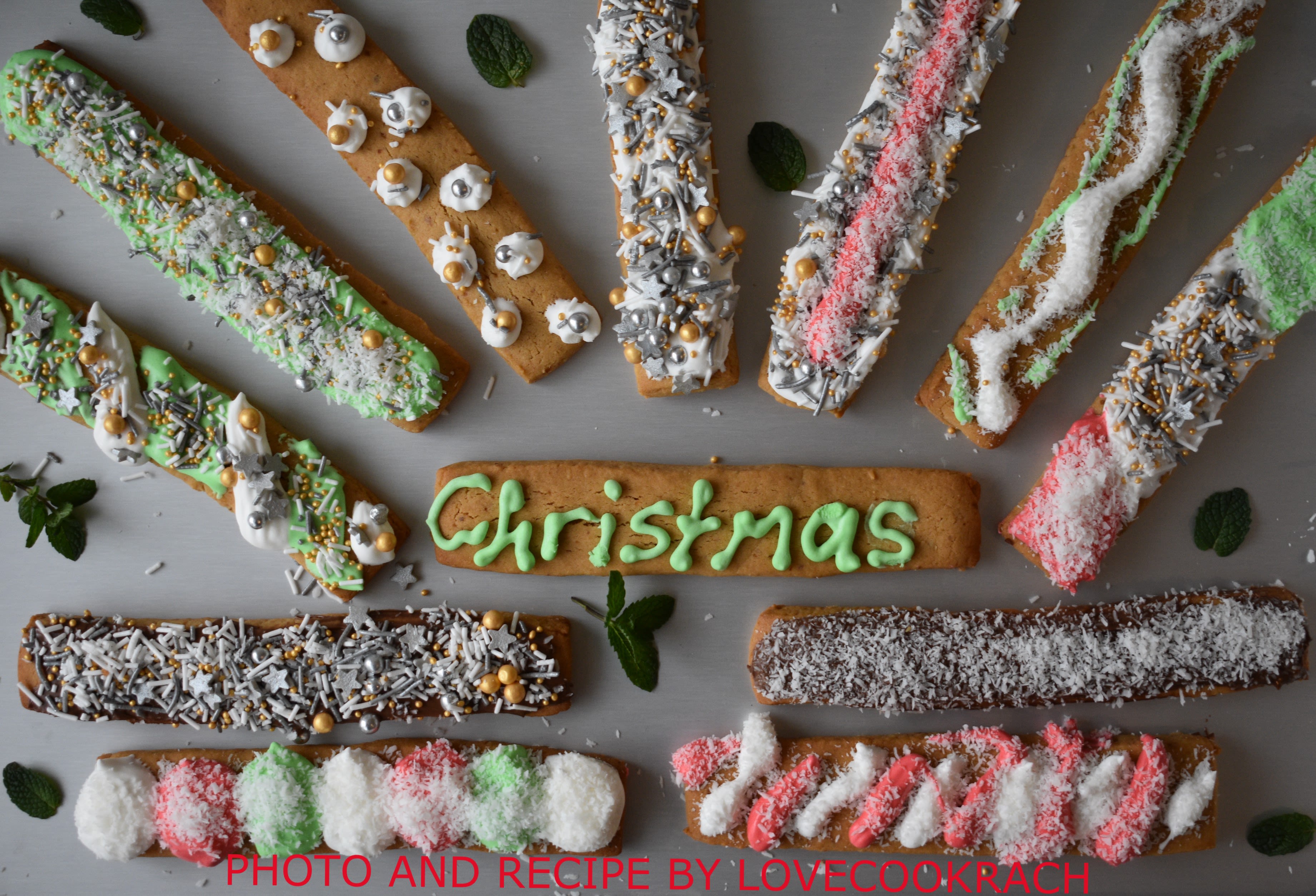 GINGERBREAD STICKS | bunch