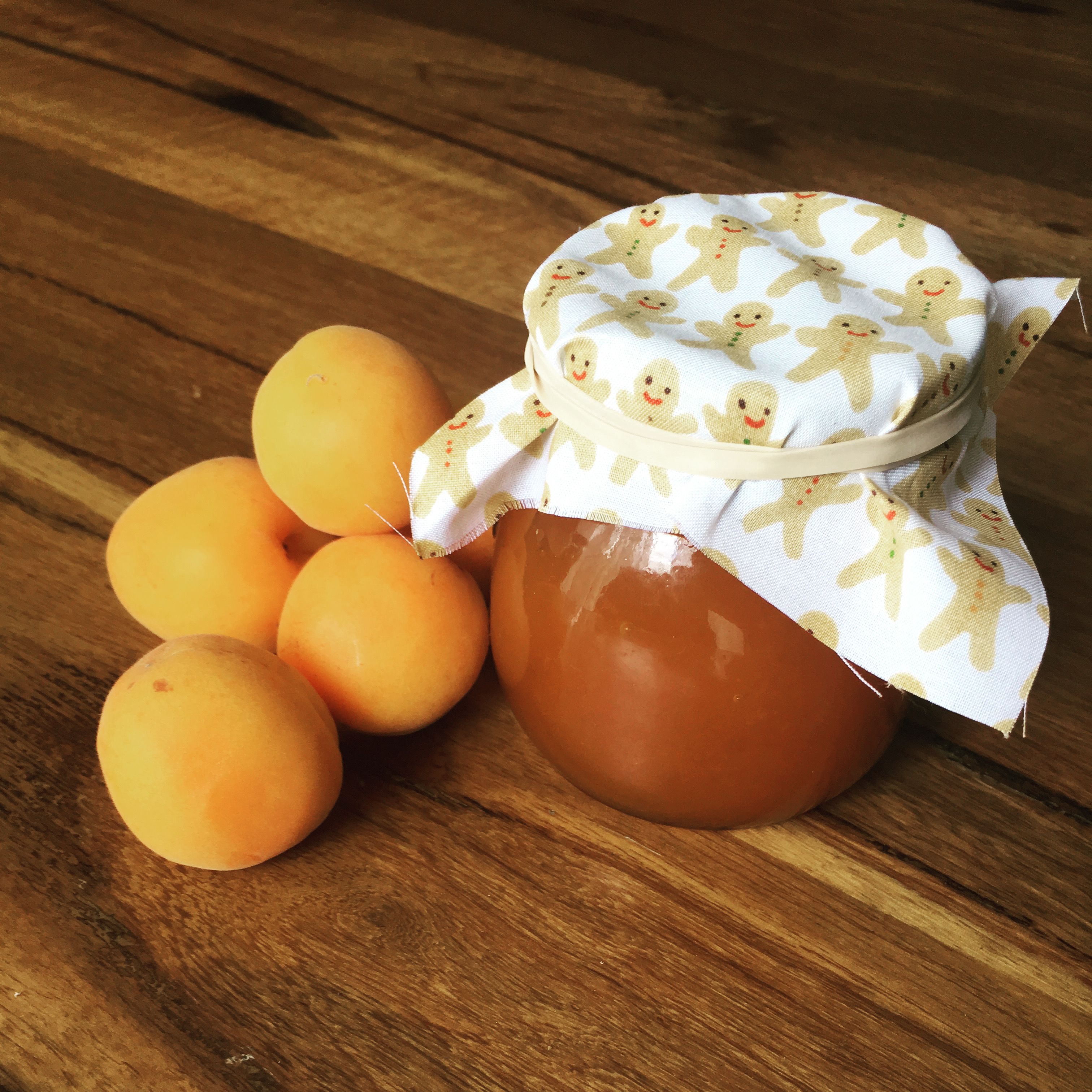 Apricot jam | bunch