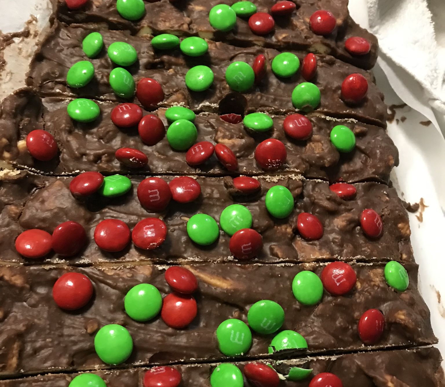 Christmas Fridge Cake | bunch